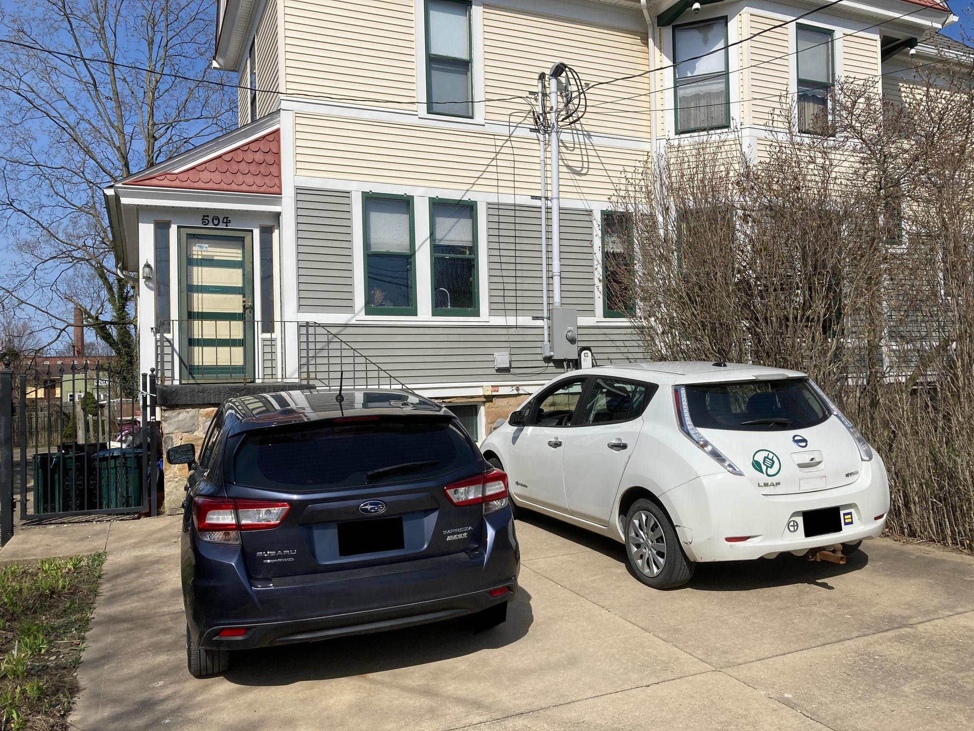 Spitzer House Bed & Breakfast | Medina, OH | EV Station