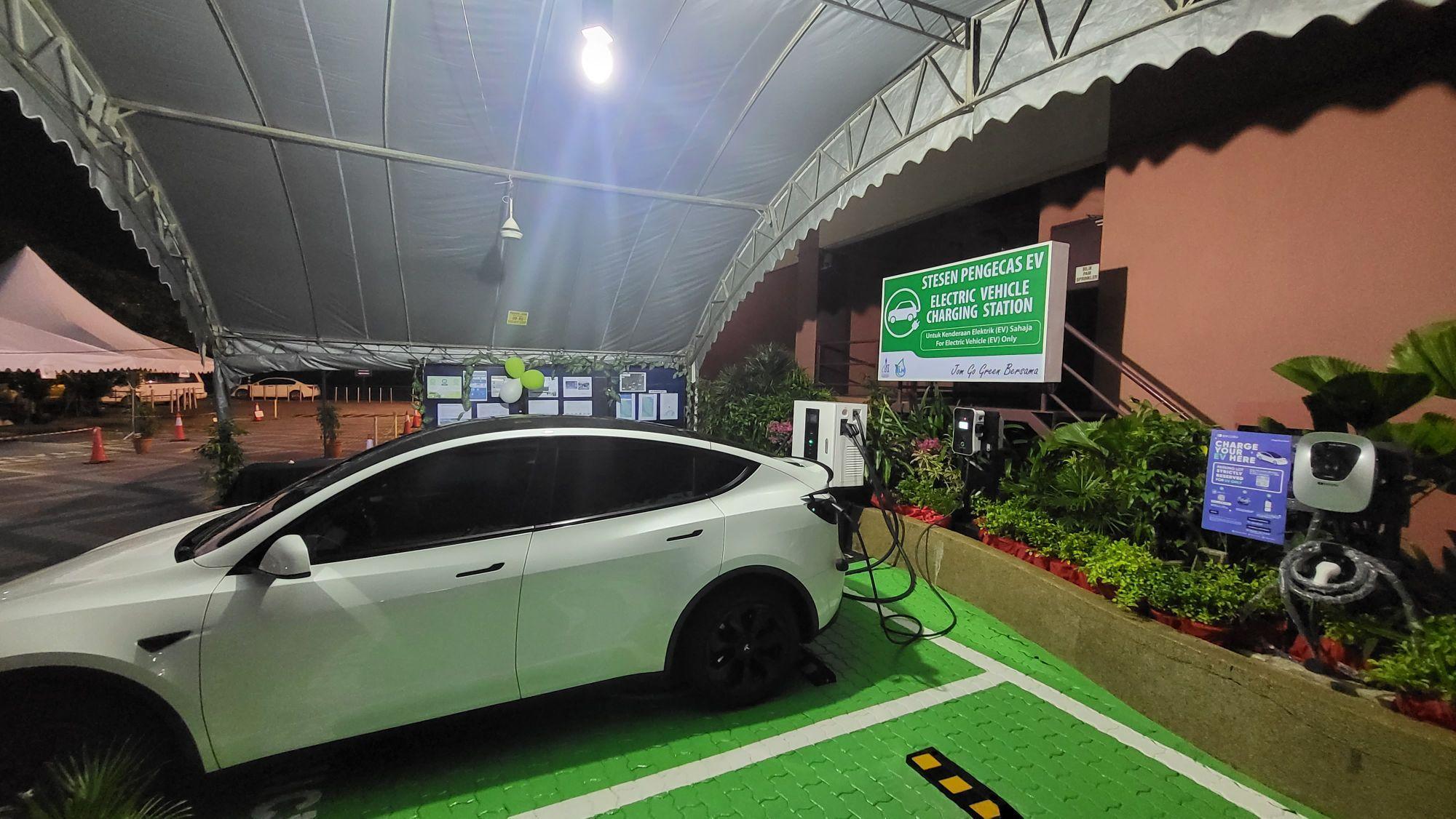 Mega View Hotel | Kuantan, Pahang | EV Station