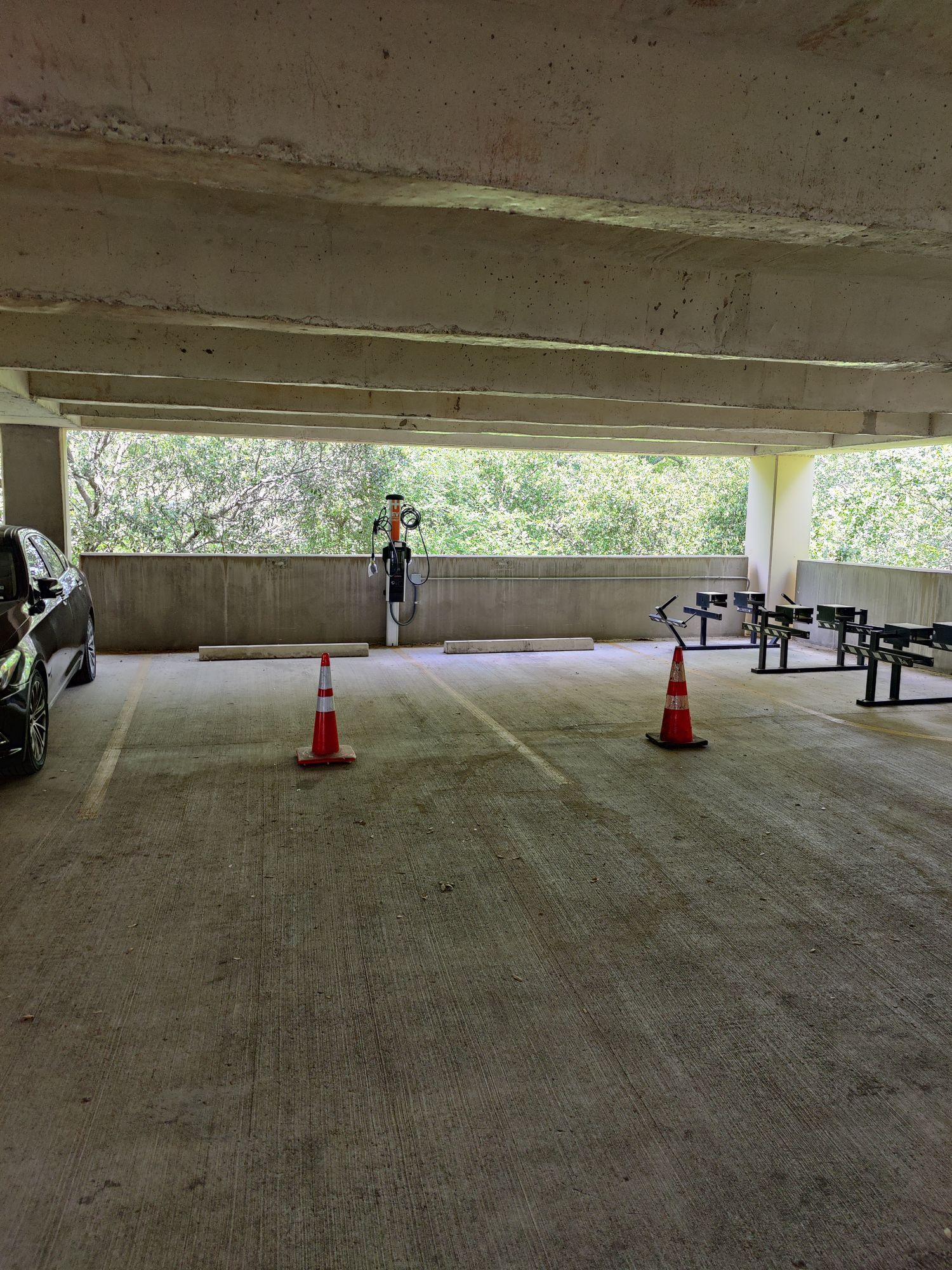 1221 S MoPac Expy Building | Austin, TX | EV Station