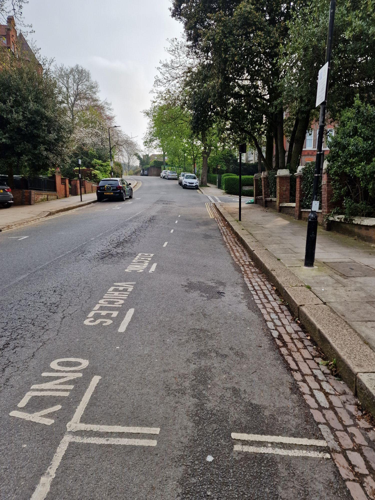 13 Frognal Lane Parking | 13 Frognal Lane, London, NW3 7DG, GBR | EV ...