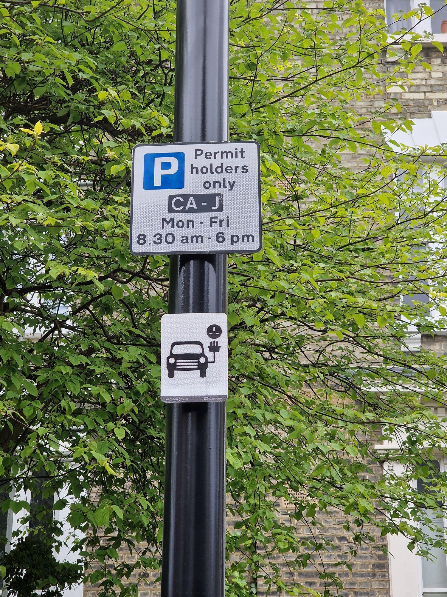 38 King Henry's Road Parking | 38 King Henry's Road, London, NW3 3RP ...