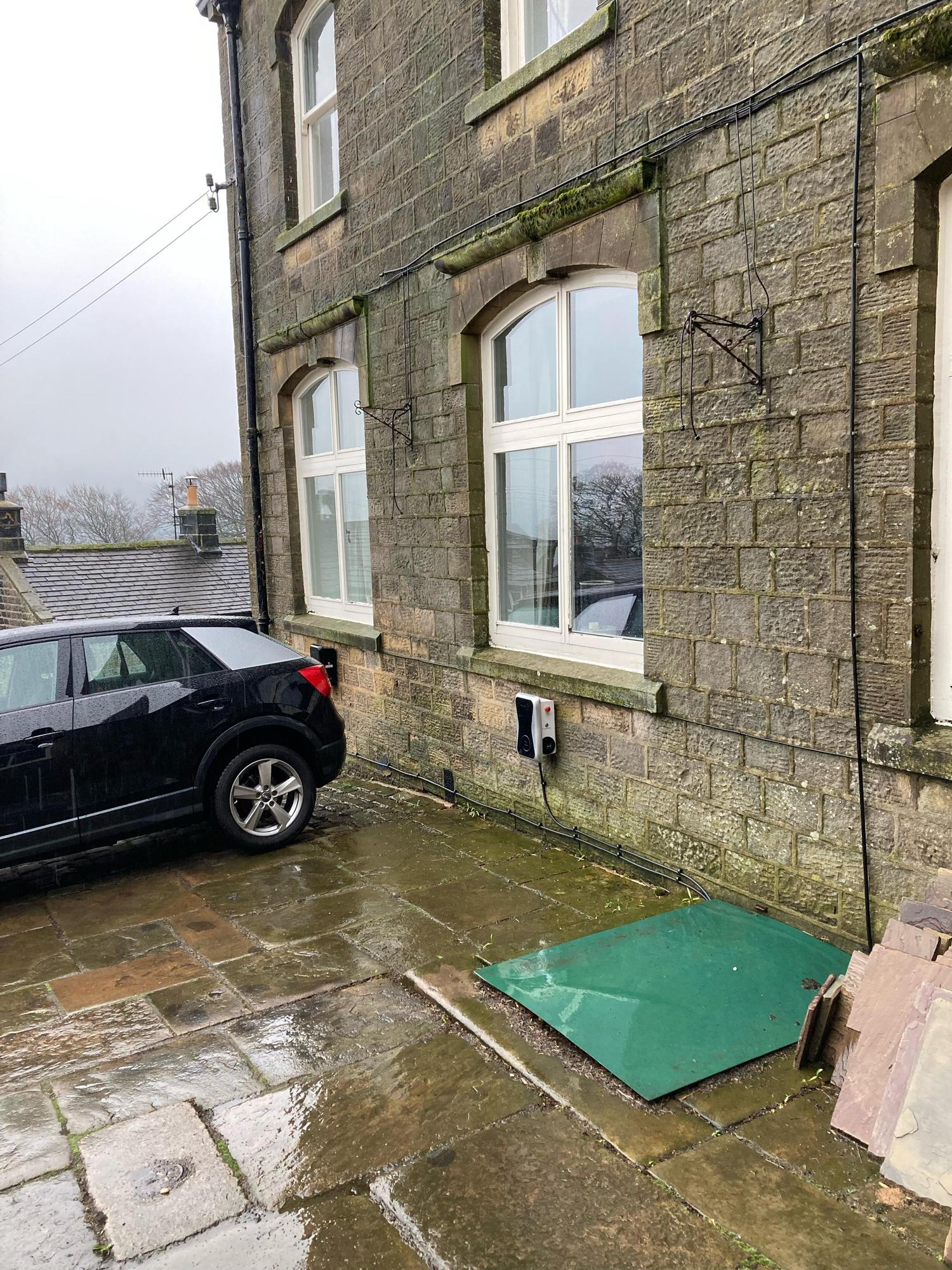 Crown Hotel Middlesmoor | Middlesmoor Harrogate HG3 5ST England | EV ...