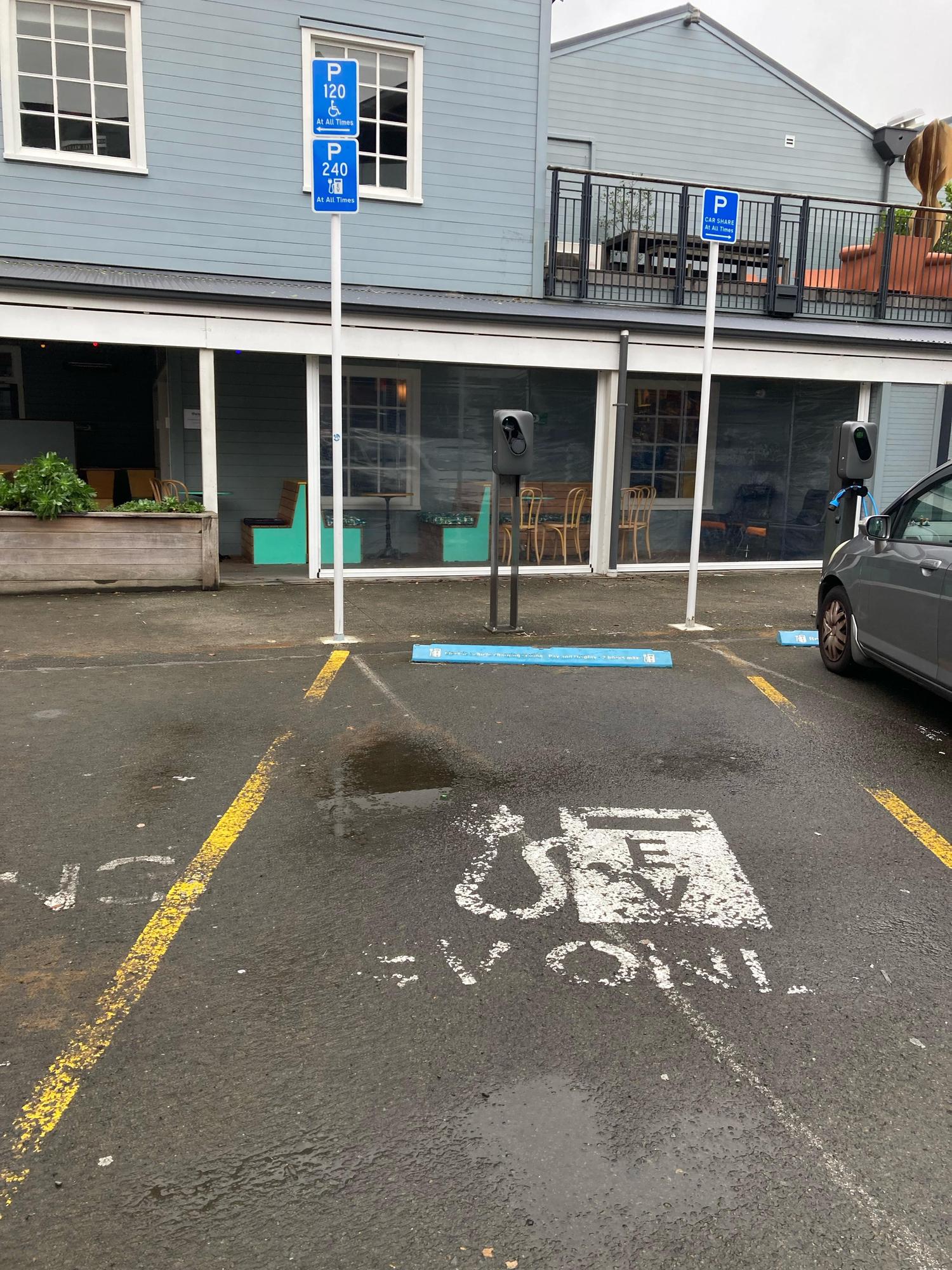 Queens Wharf Mevo Public AC Charger | Wellington, Wellington | EV Station