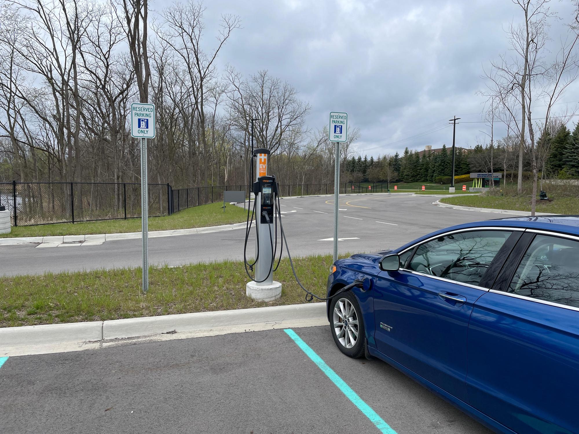 Walled Lake Early Childhood Center | Novi, MI | EV Station
