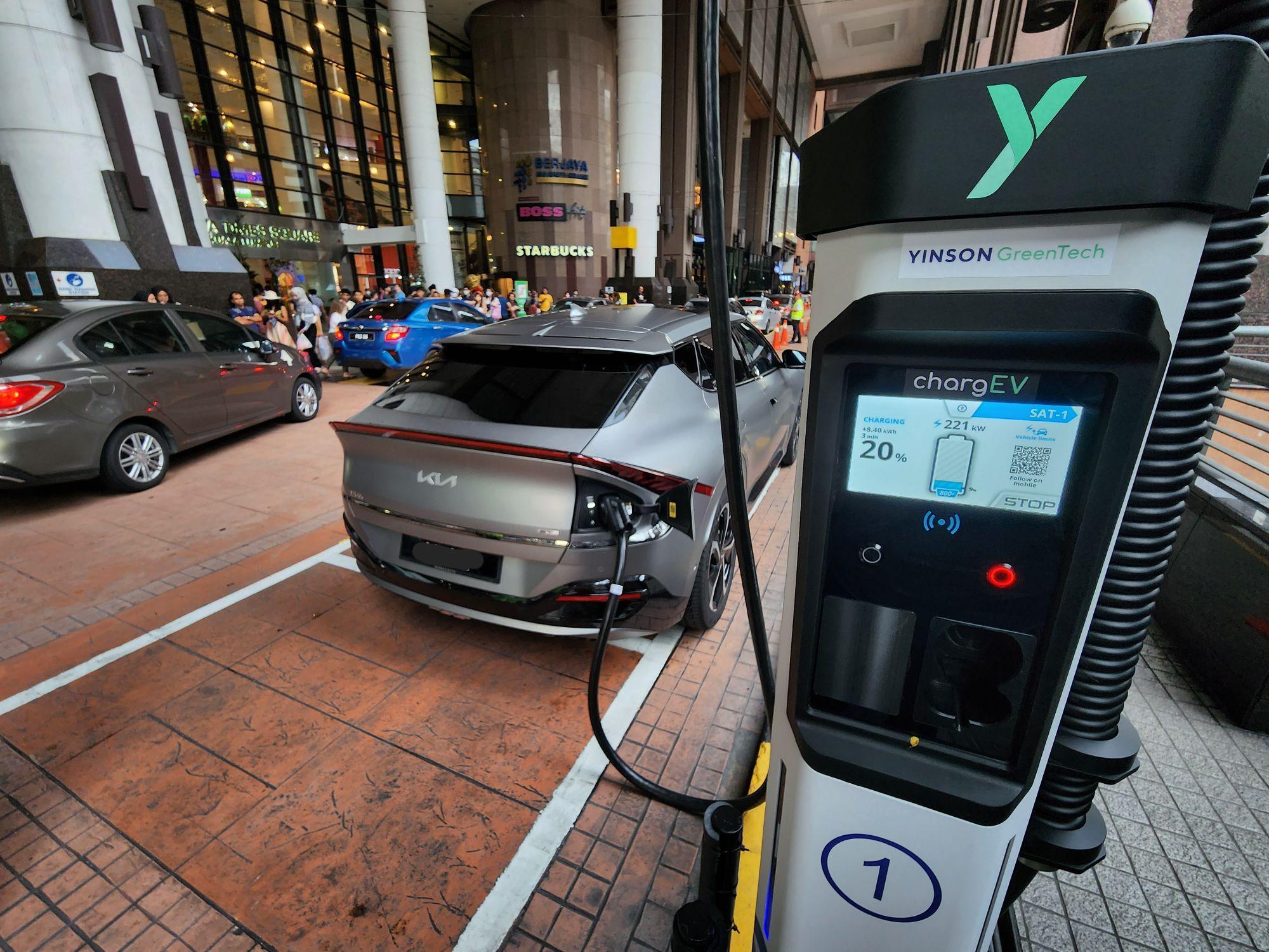 chargEV | Berjaya Times Square (Main Entrance) (225 kW DC) | Kuala ...