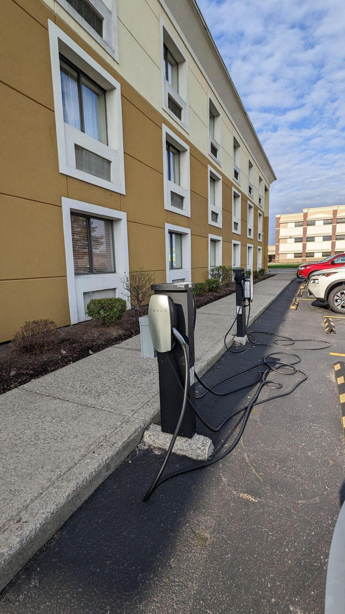 Best Western Rochester Marketplace Inn (1) | Rochester, NY | EV Station