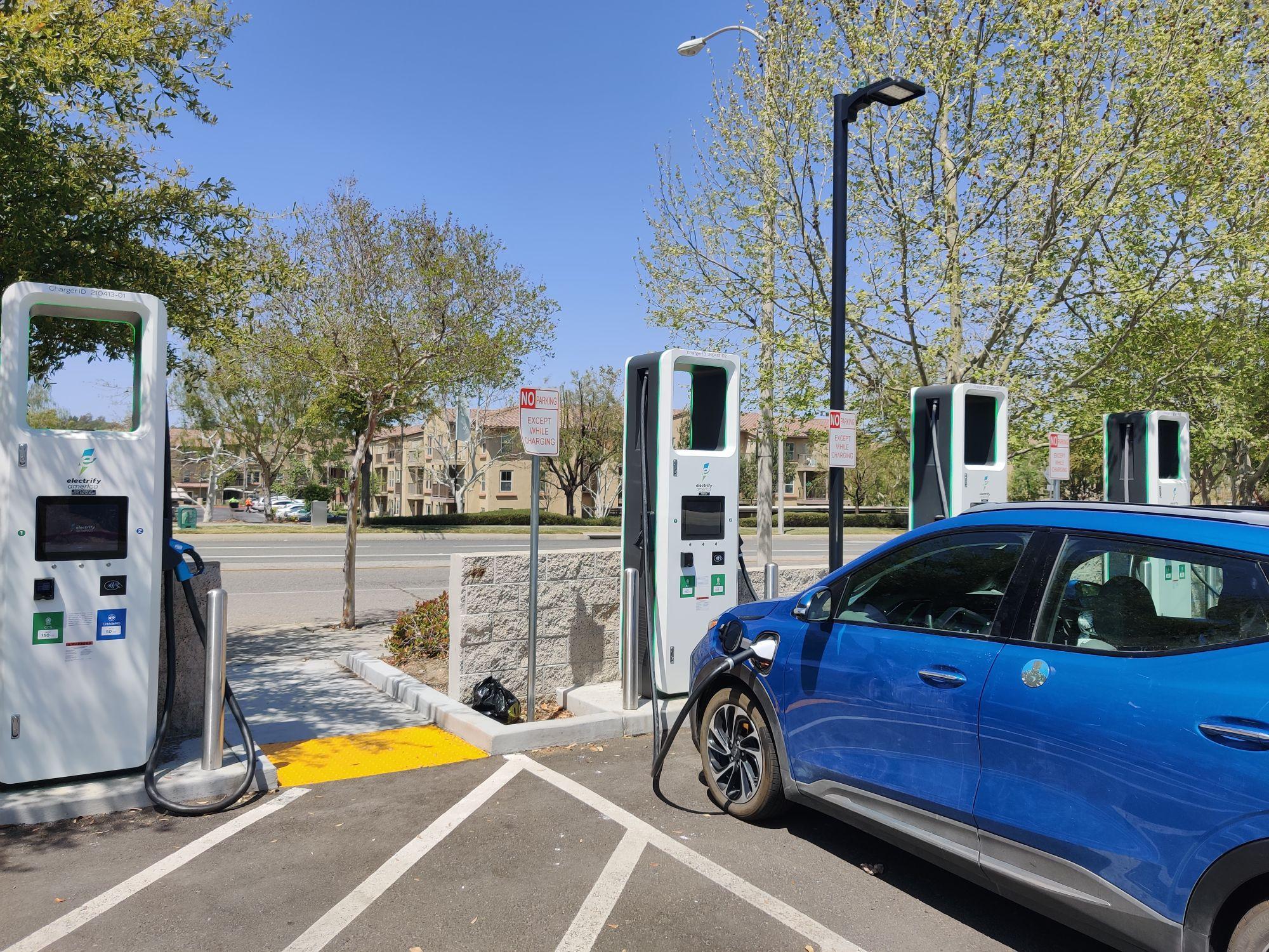 Stevenson Ranch Plaza | Stevenson Ranch, CA | EV Station