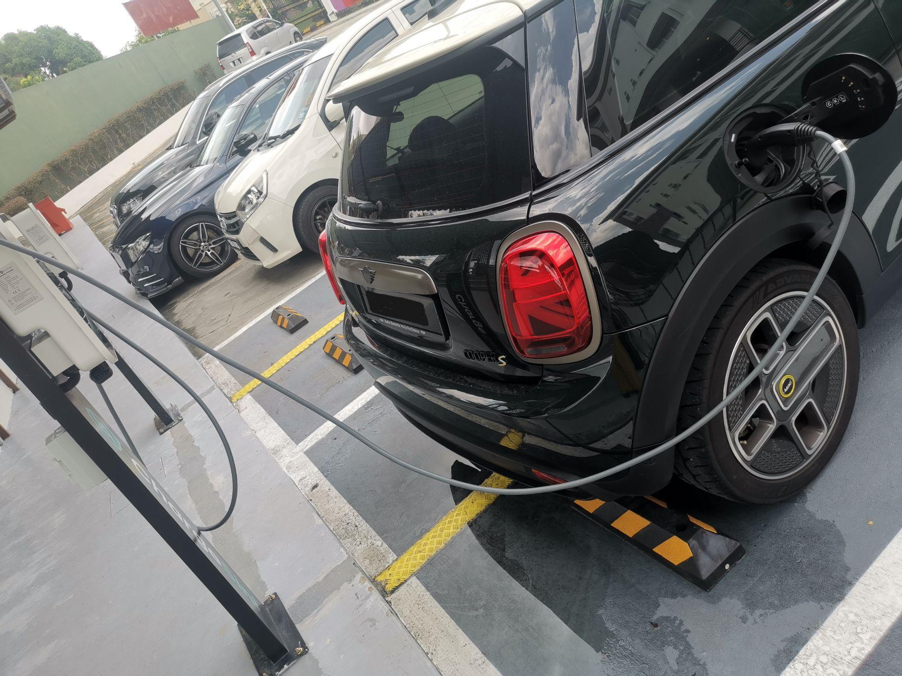 ChargeSini Station Seremban Gateway (22 kW AC; 40 kW DC) | Seremban ...
