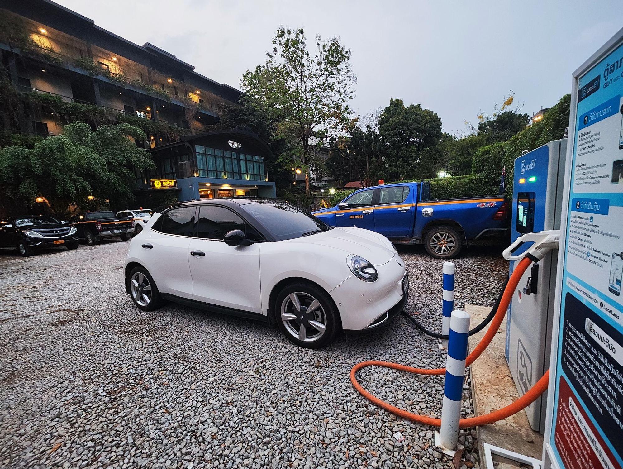LOCA EV Fast Charging Station - Inthira Vangvieng | ວັງວຽງ, ແຂວງວຽງຈັນ ...