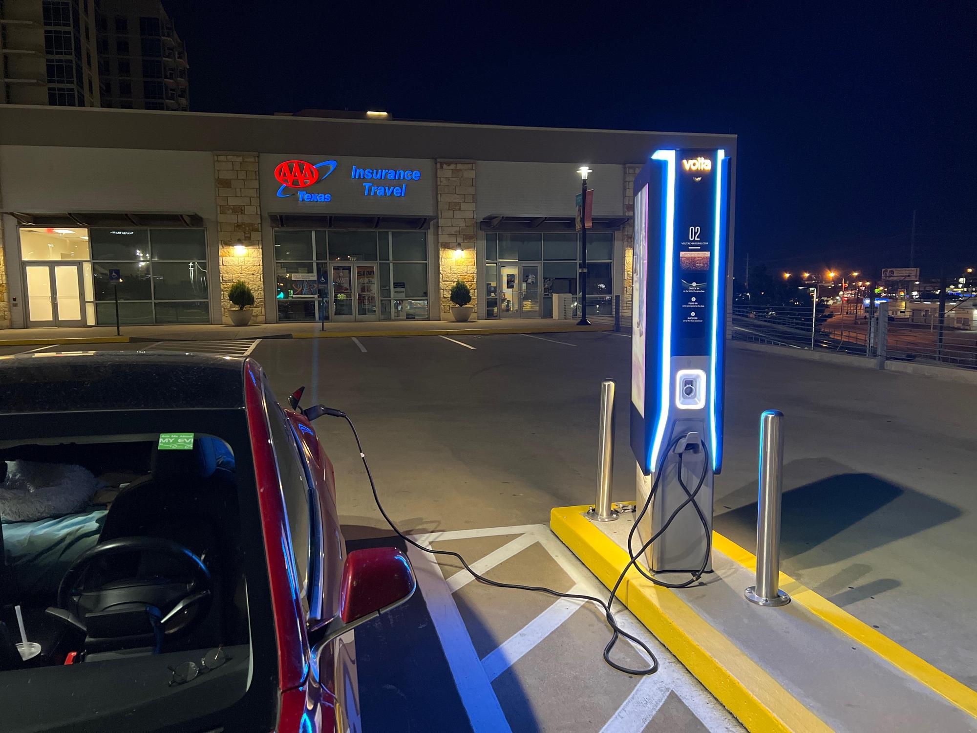 The Shops At Park Lane - Ulta | Dallas, TX | EV Station