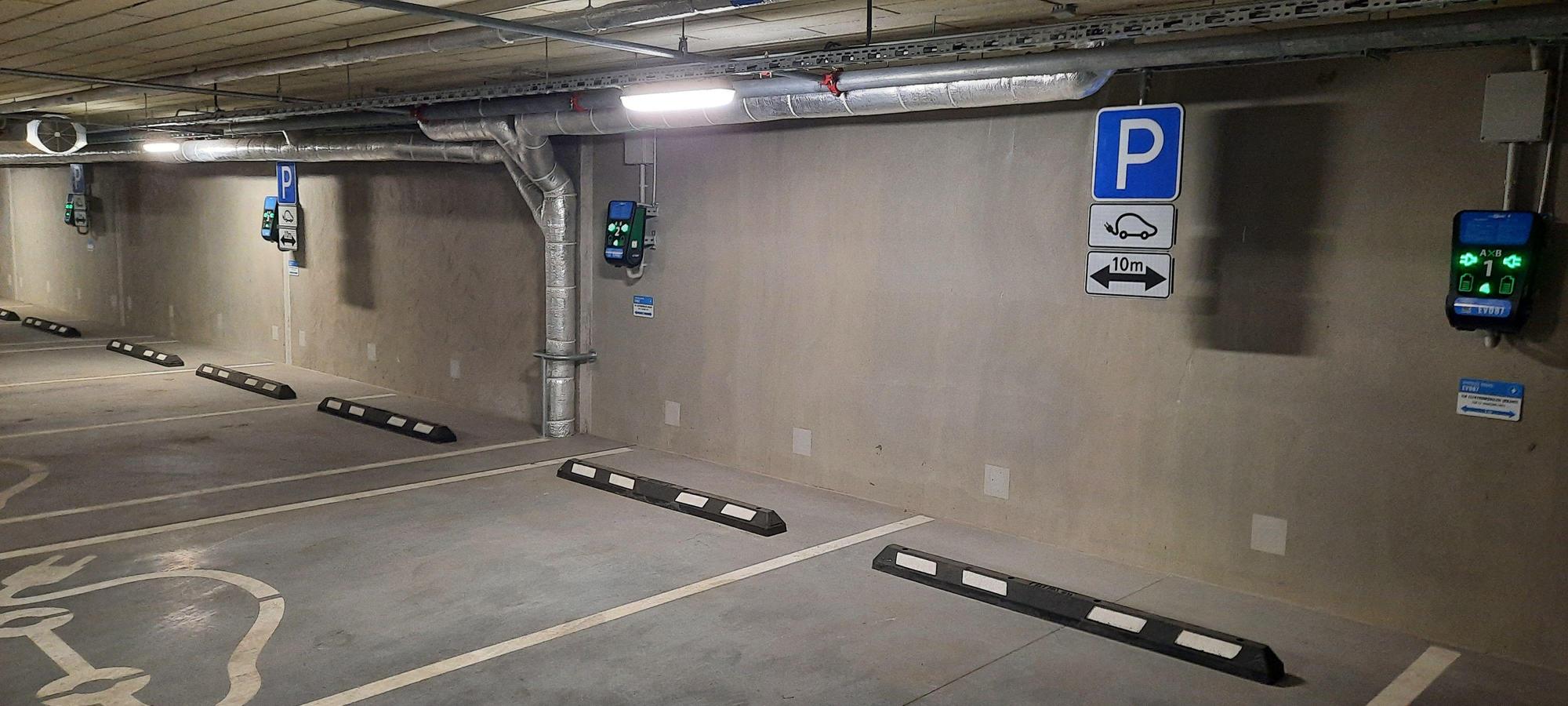 Verslo centras Core | Vilnius, Vilniaus apskr. | EV Station