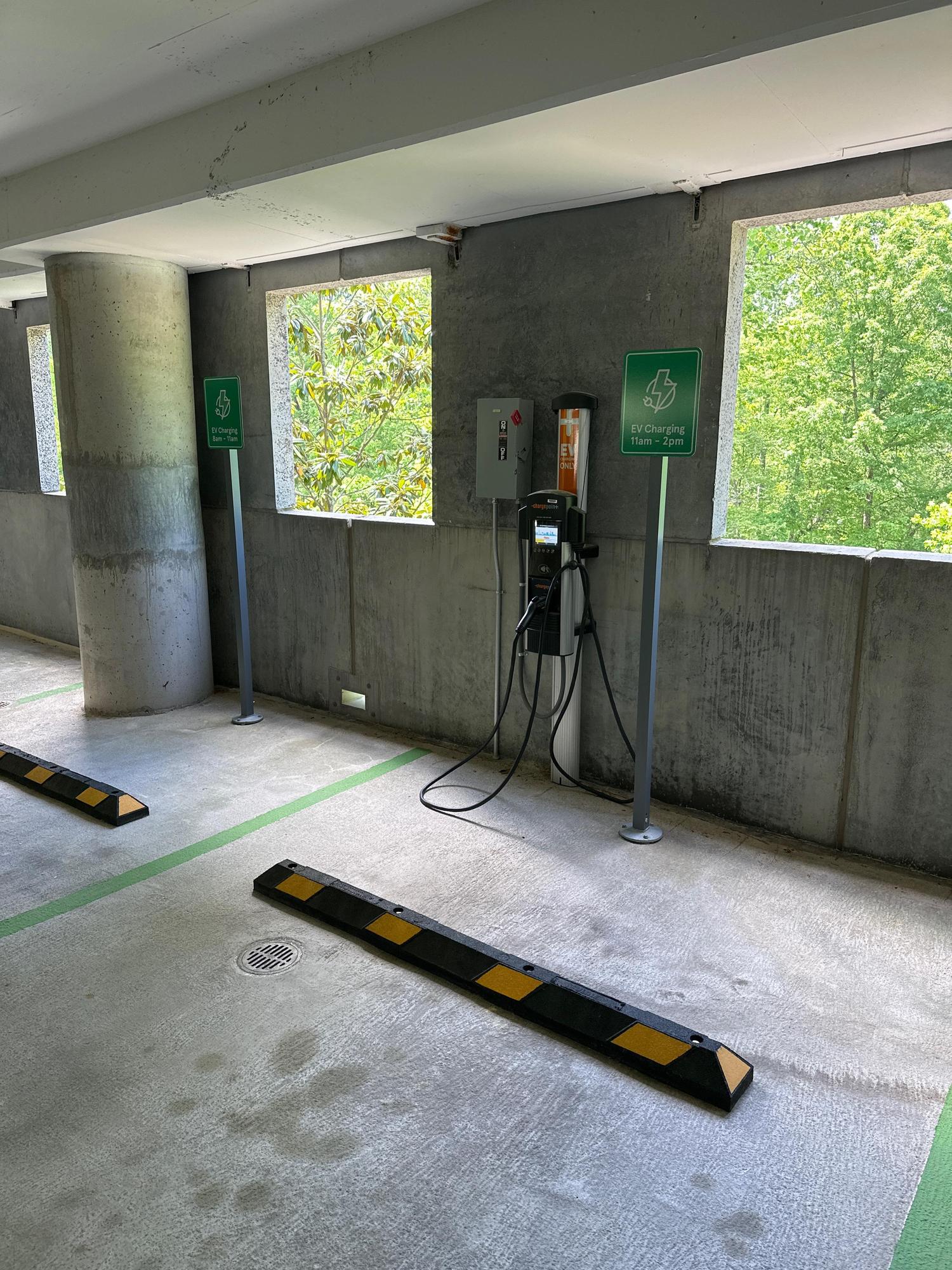 CFA Support Center - North Deck | Atlanta, GA | EV Station