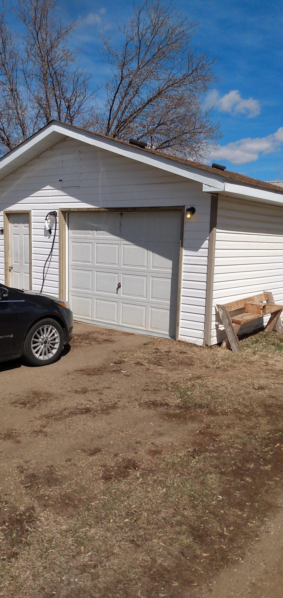 Remote Willingdon Charger | Willingdon, AB | EV Station