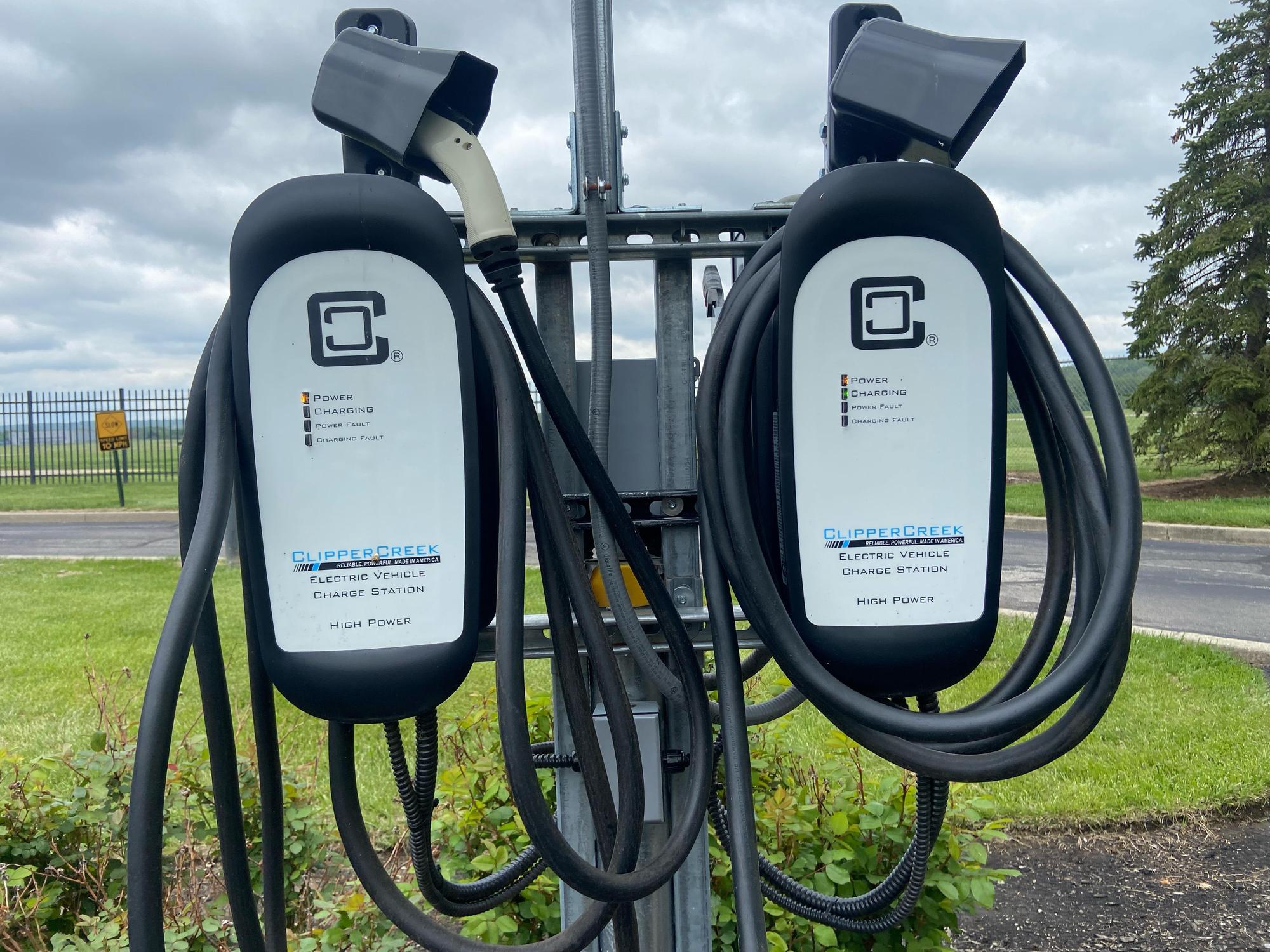 Executive Jet Management | Cincinnati, OH | EV Station