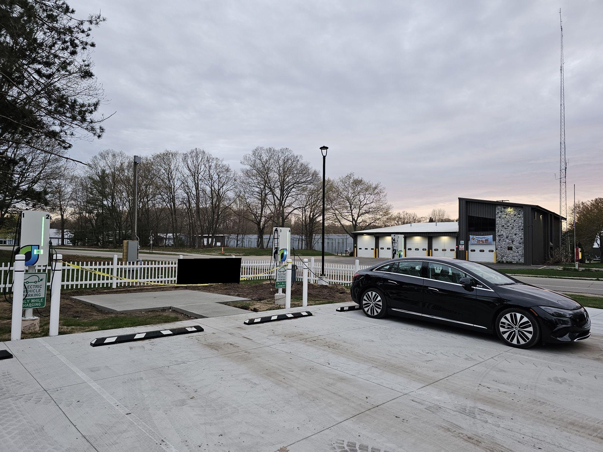Starlite Resort | Saugatuck, MI | EV Station