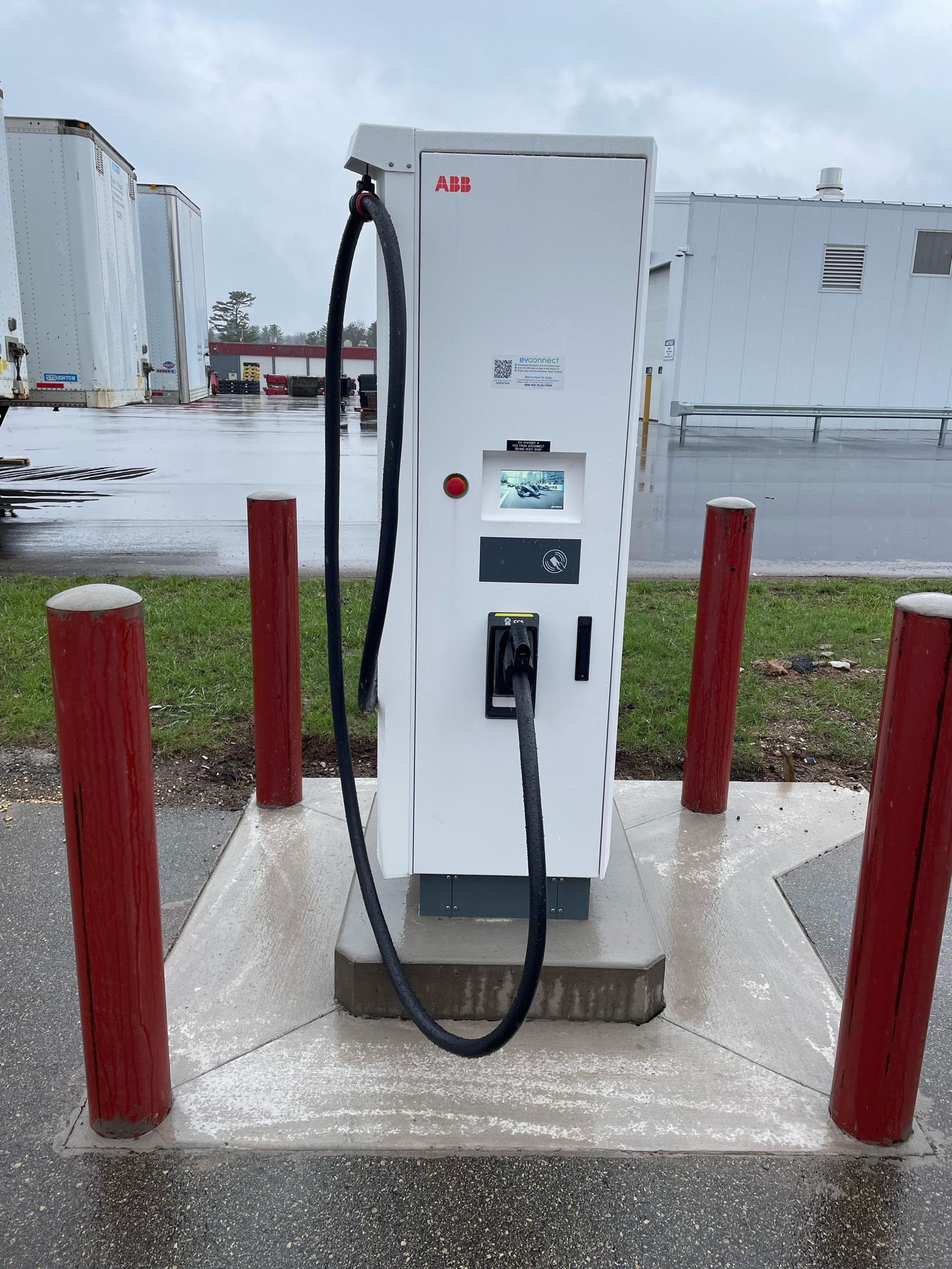 Edwards Automotive Inc. | Iron Mountain, MI | EV Station