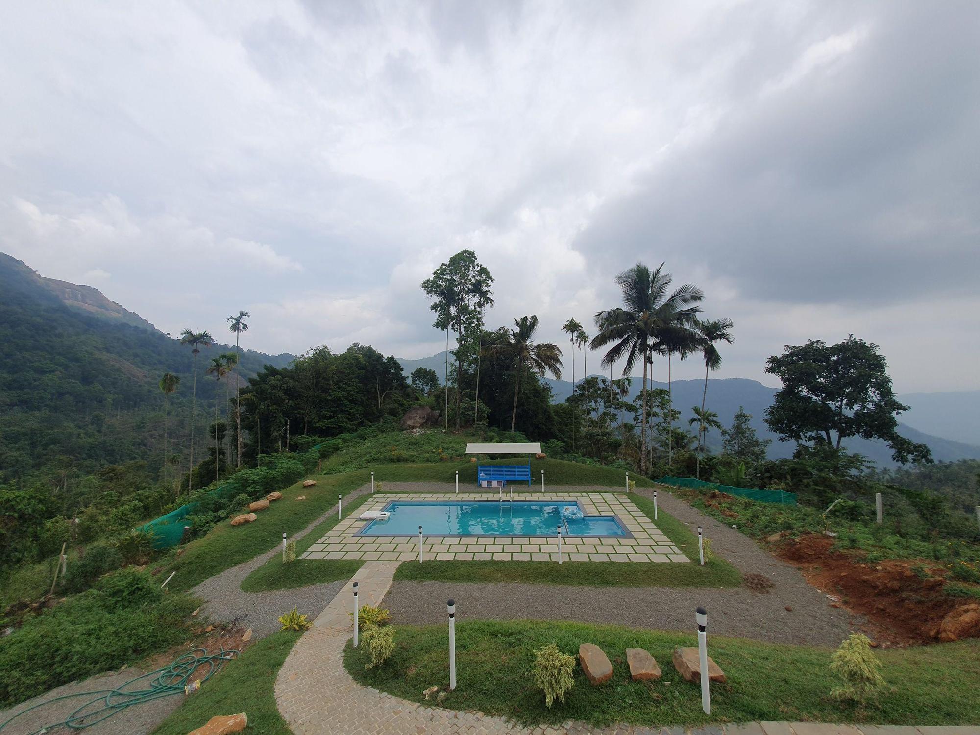 Table Top Resort | Poovaranthode, KL | EV Station