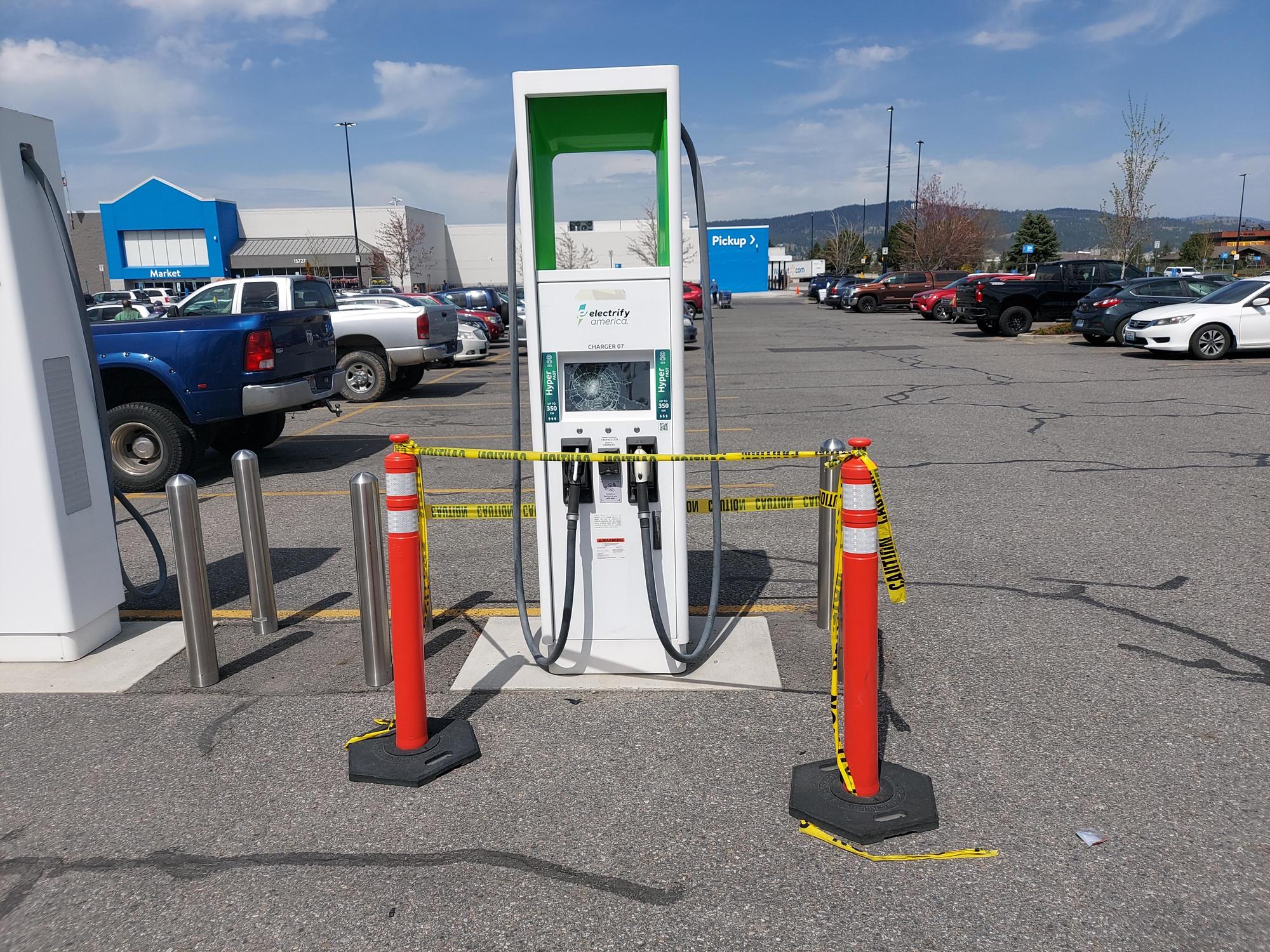 Walmart Supercenter | Spokane Valley, WA | EV Station