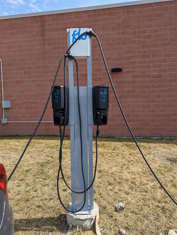 Caledon Centre for Recreation and Wellness | Bolton, ON | EV Station