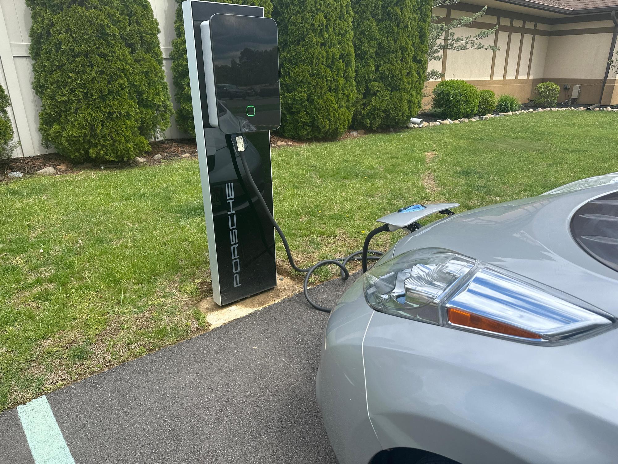 Finish Line Pub at NJMP | Millville, NJ | EV Station