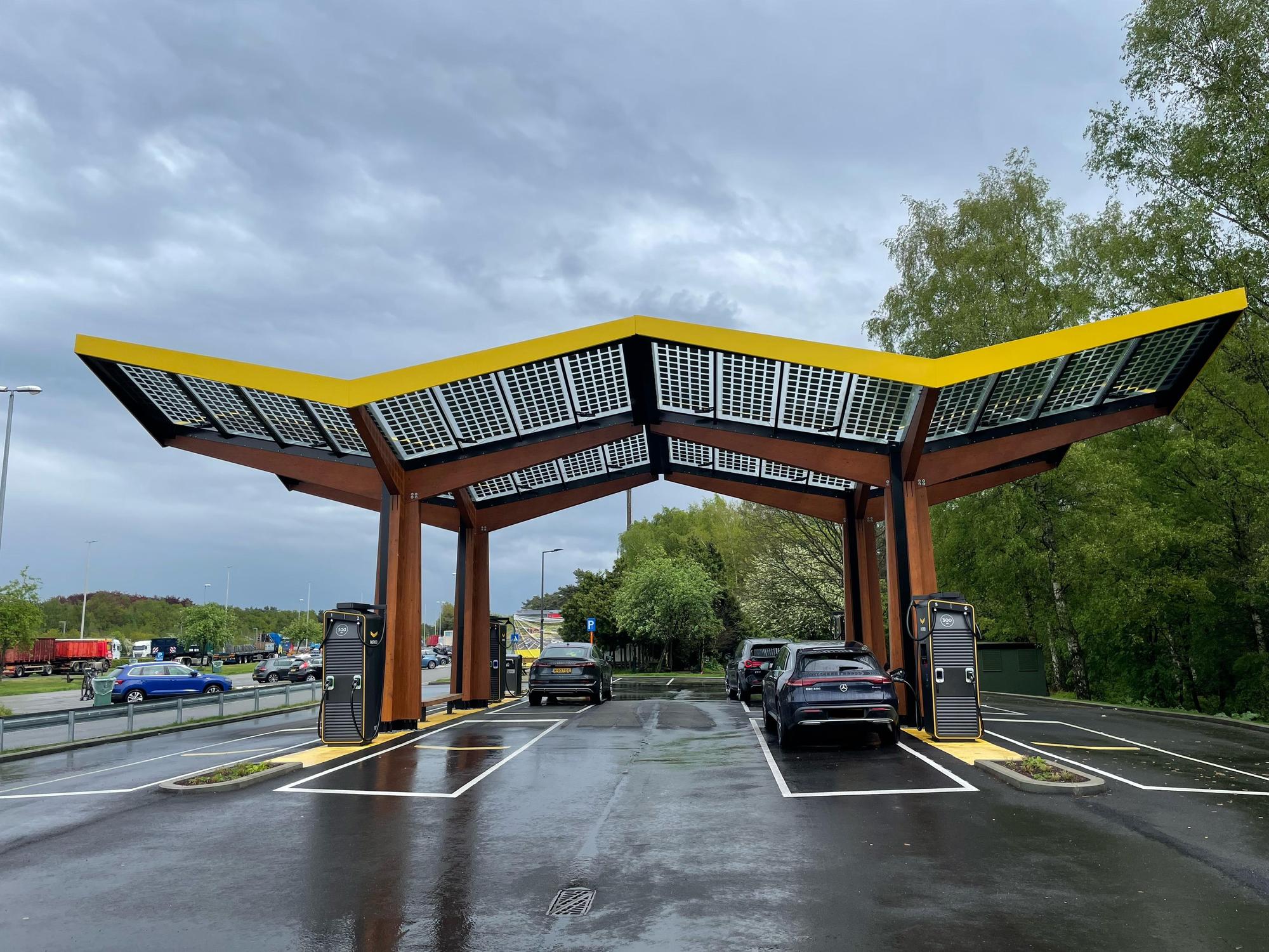 Fastned Brecht | Brecht, Vlaams Gewest | EV Station