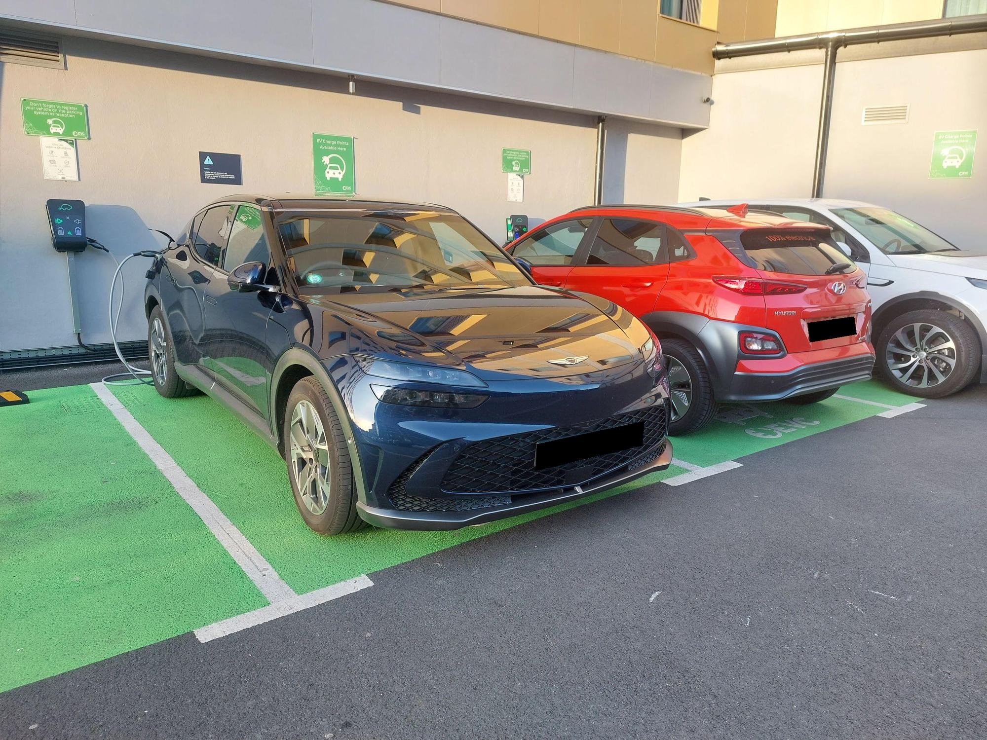 Hampton By Hilton | 18 Beaver Rd, Ashford TN23 7RP, UK | EV Station