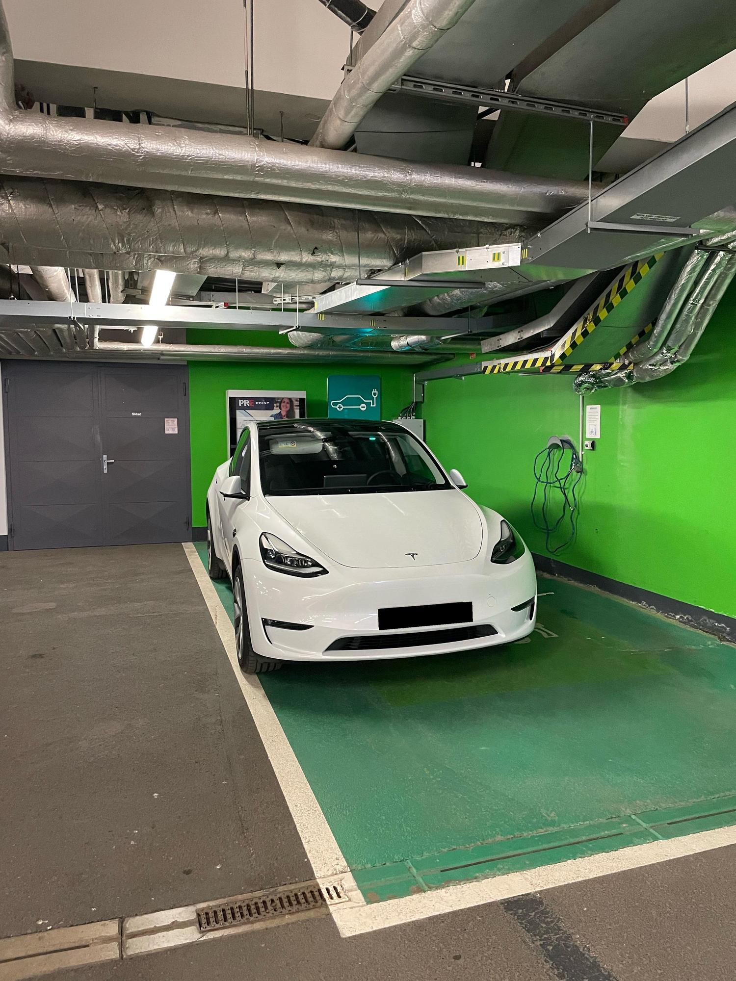 Europark Štěrboholy | Prague, Hlavní město Praha | EV Station