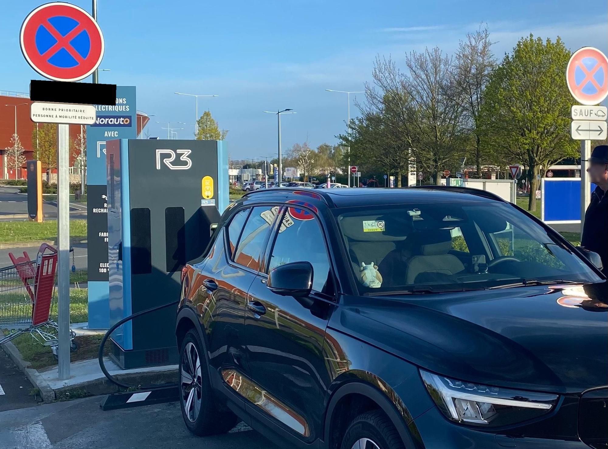 Last Mile Solutions | Noyelles-Godault, Hauts-de-France | EV Station