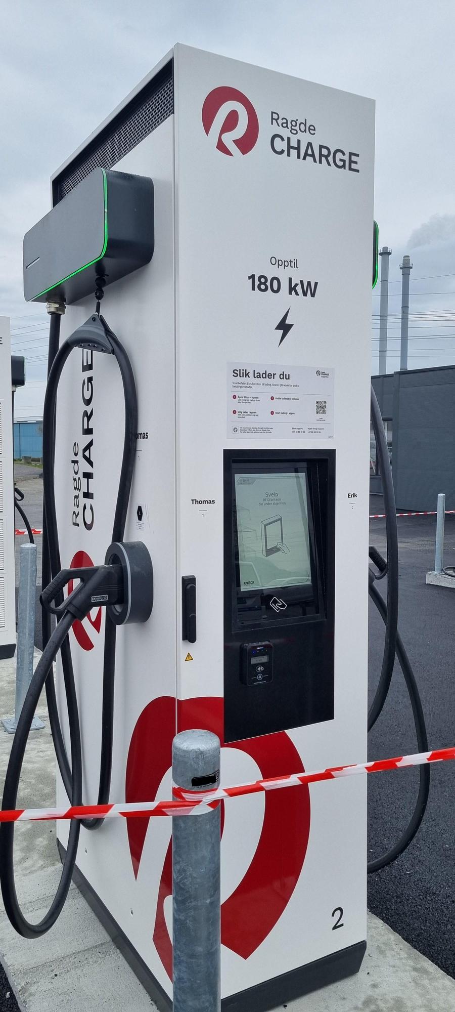 Kople Og Ragde Charge Breiviksenteret Ved Megaflis | Smibakken 10, 6018 ...