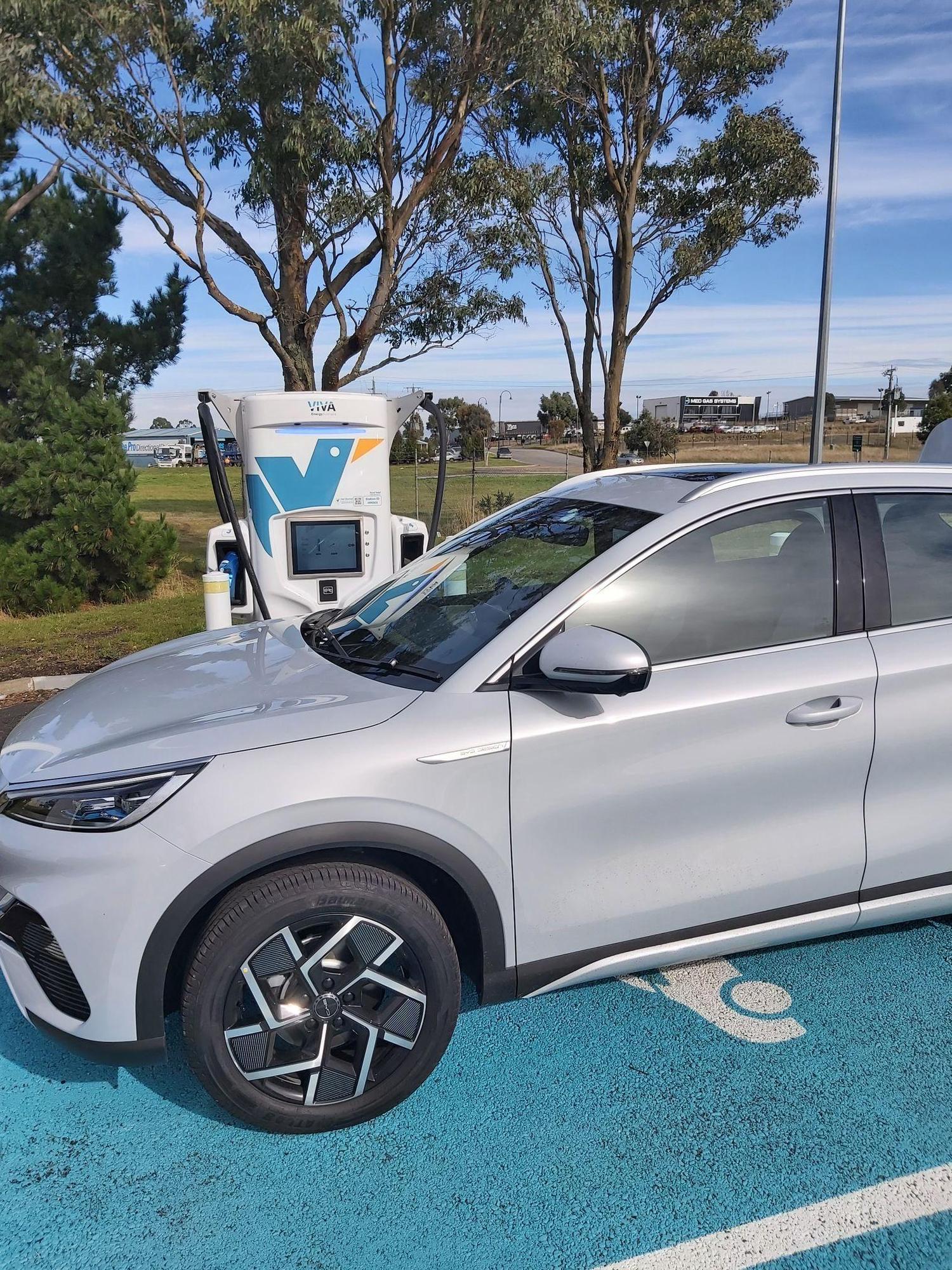 Shell Coles Express - Warrenheip | Warrenheip, VIC | EV Station