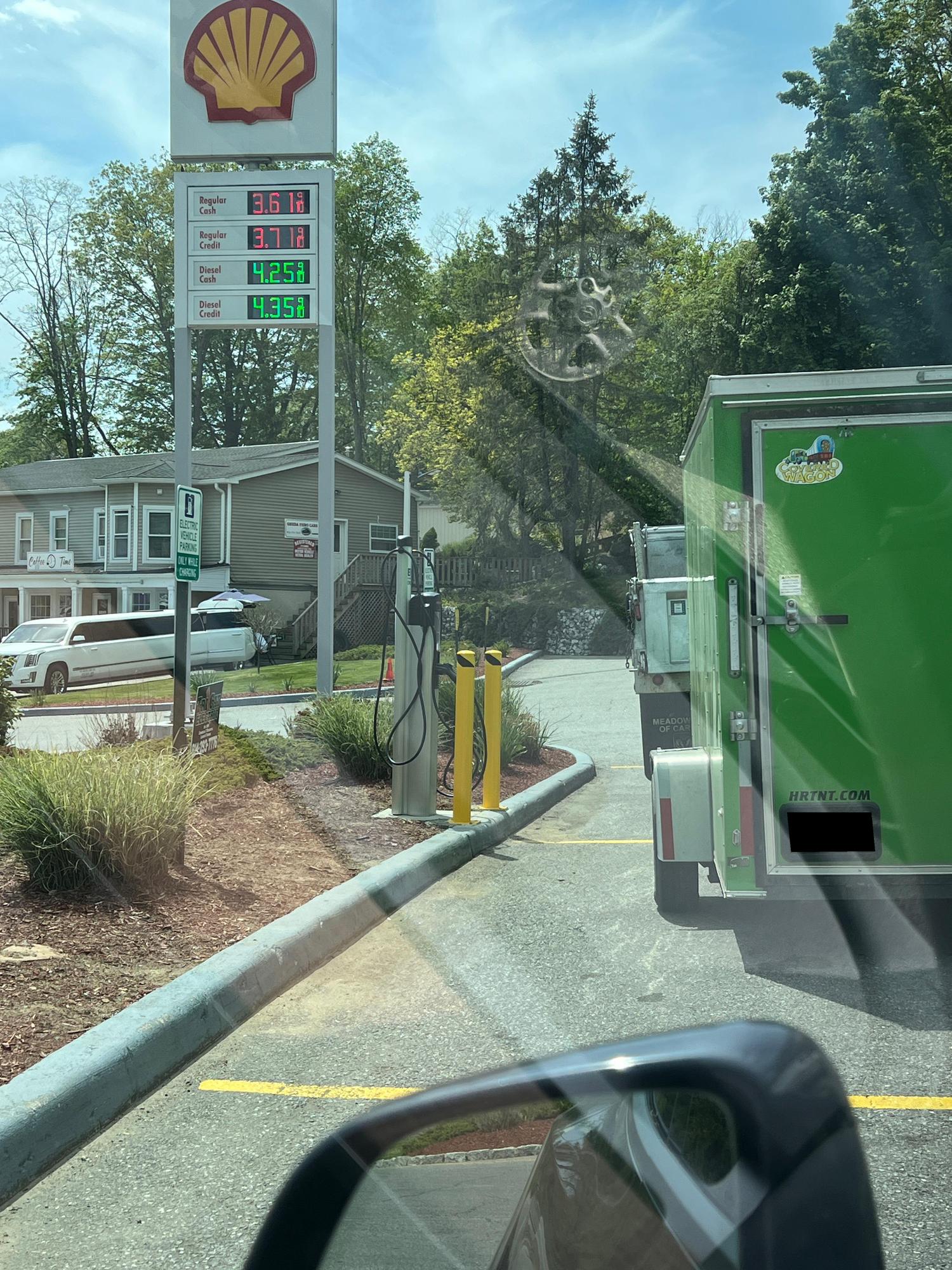 Red Mills Shell | Mahopac Falls, NY | EV Station