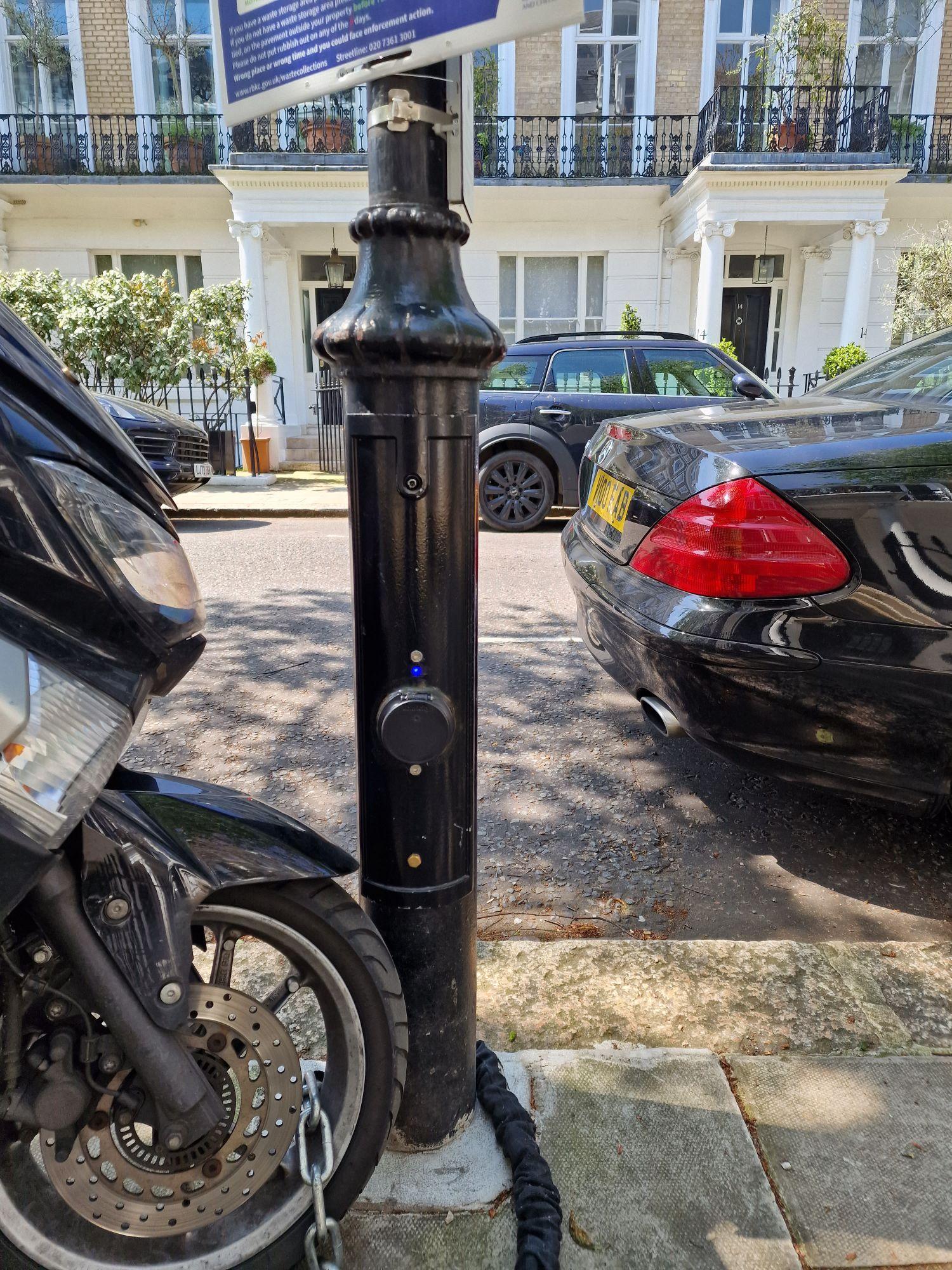 6 Cranley Place Parking | 6 Cranley Place, London, SW7 3AB, GBR | EV ...