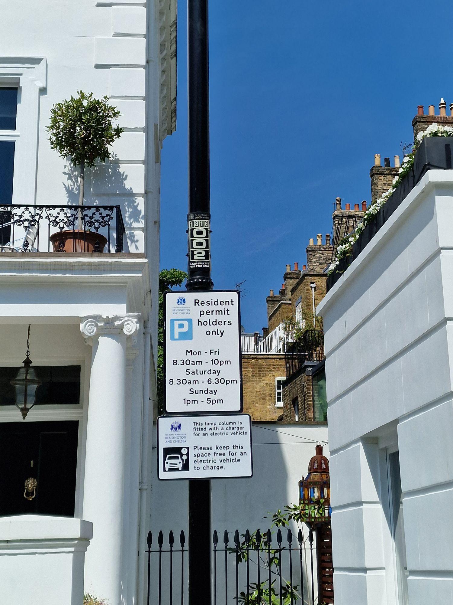 Thurloe Square & Thurloe St Parking | 44 Thurloe Square, London, SW7 ...