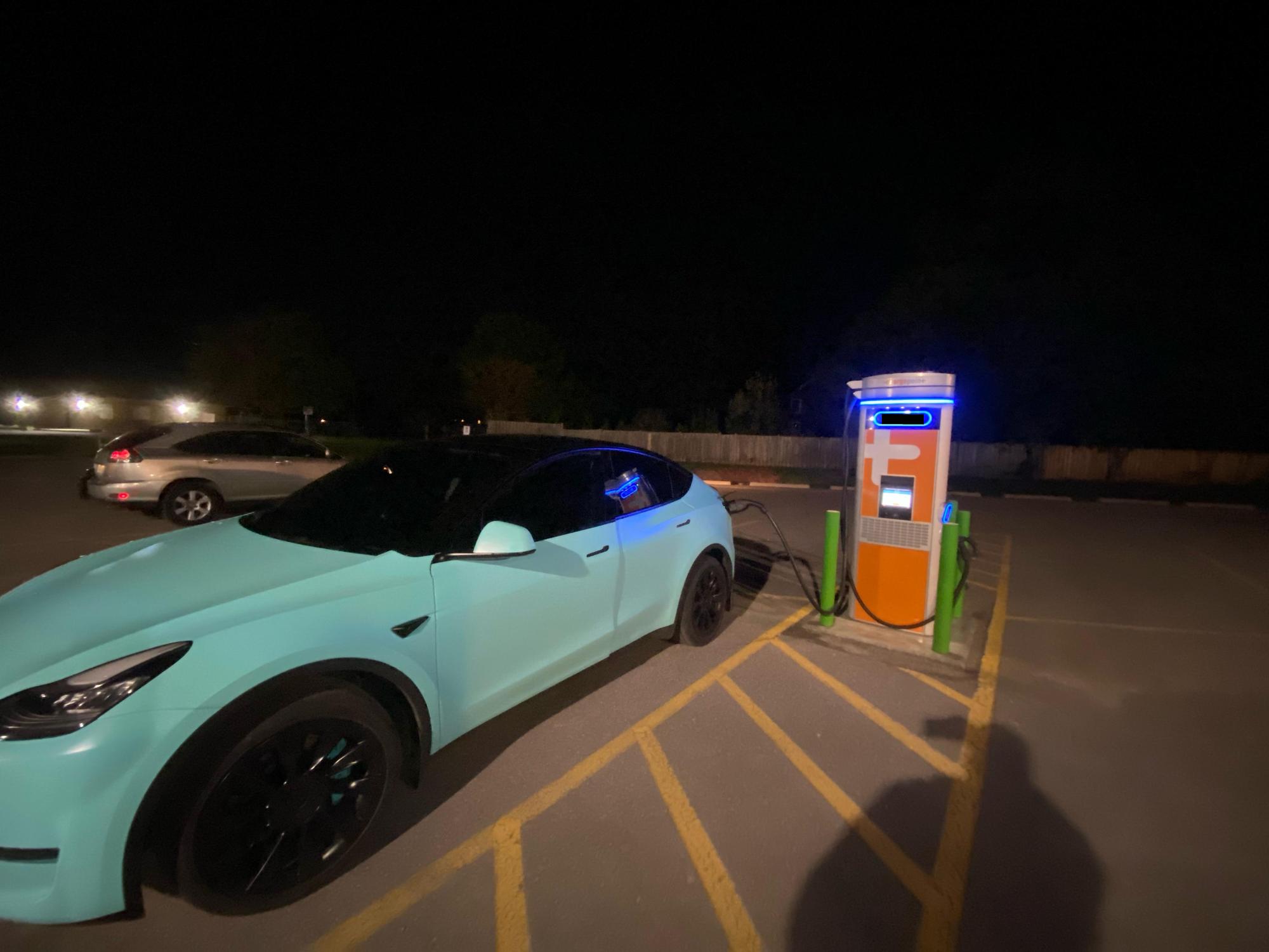 Nobleton Community Recreation Center | Nobleton, ON | EV Station