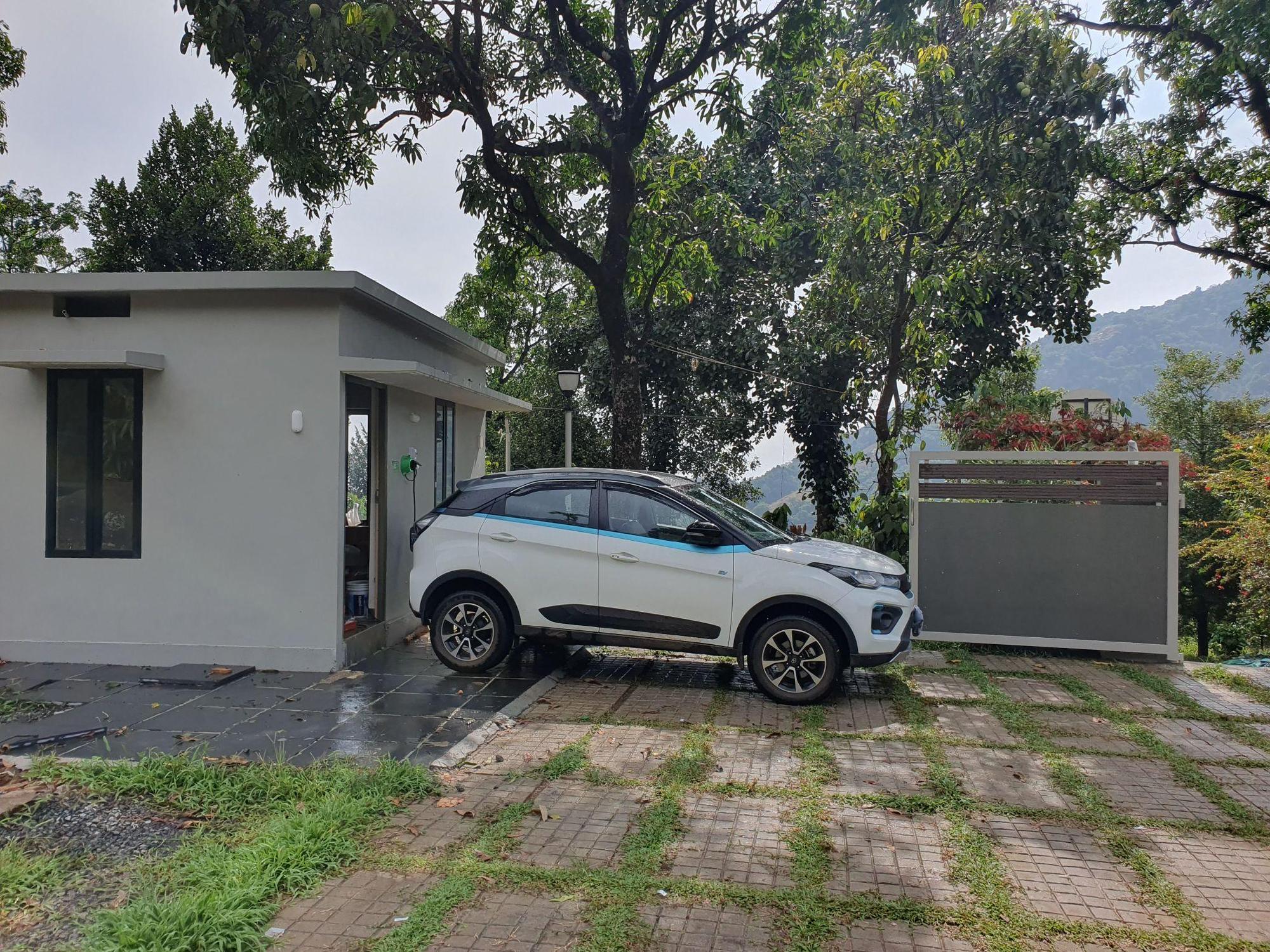 Cloud Stories Resort | Poovaranthode, KL | EV Station