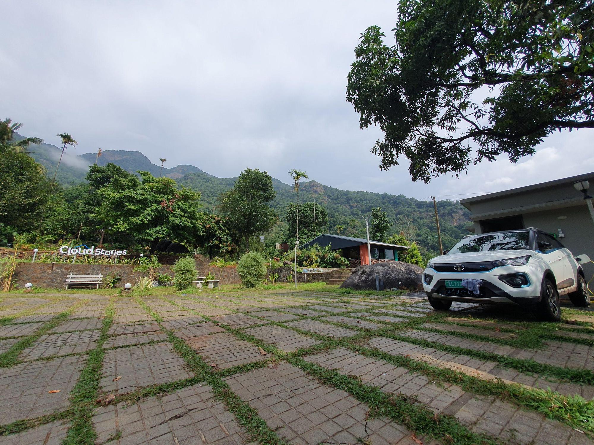Cloud Stories Resort | Poovaranthode, KL | EV Station