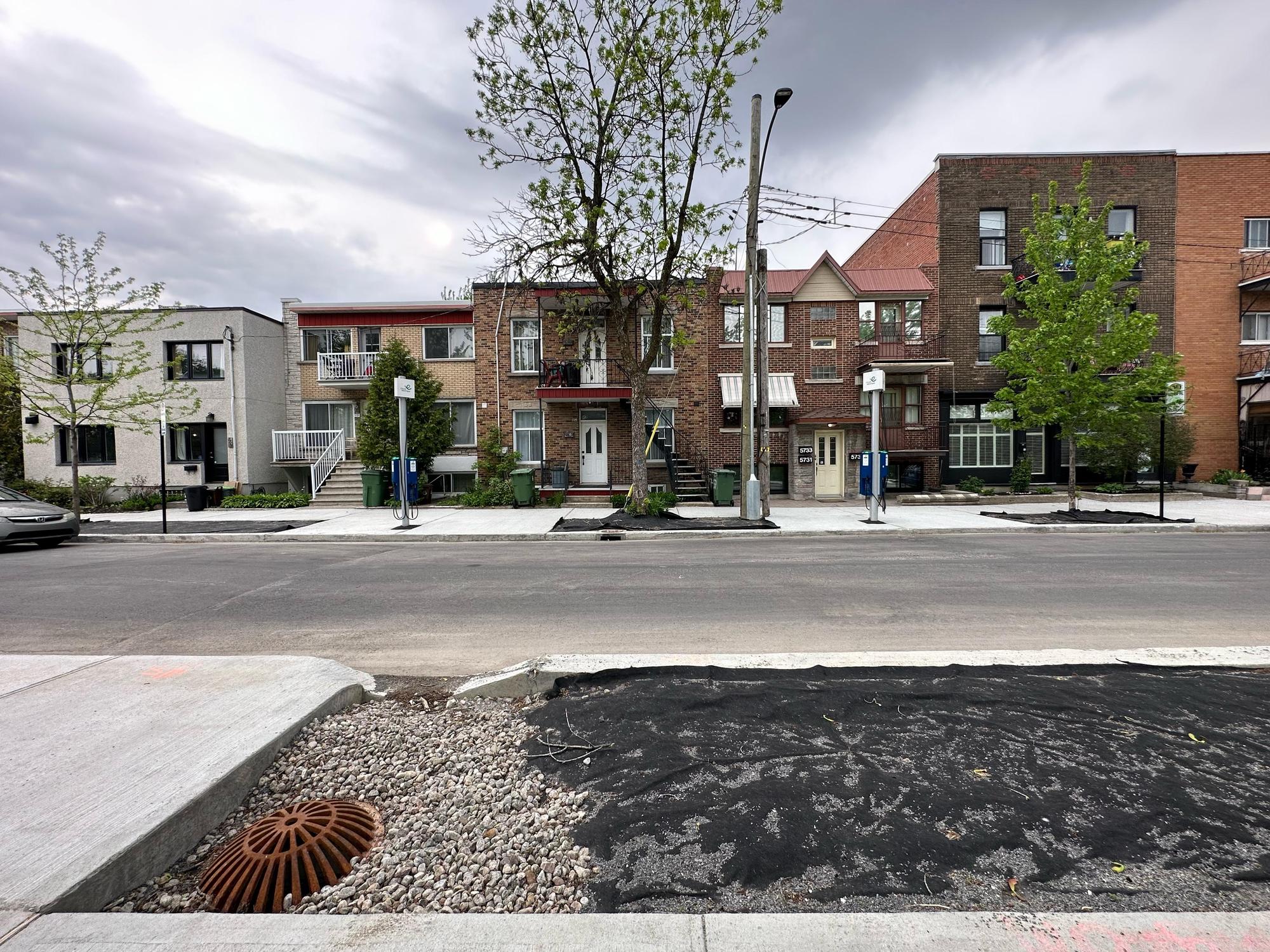 5731 Boileau | Montréal, QC | EV Station