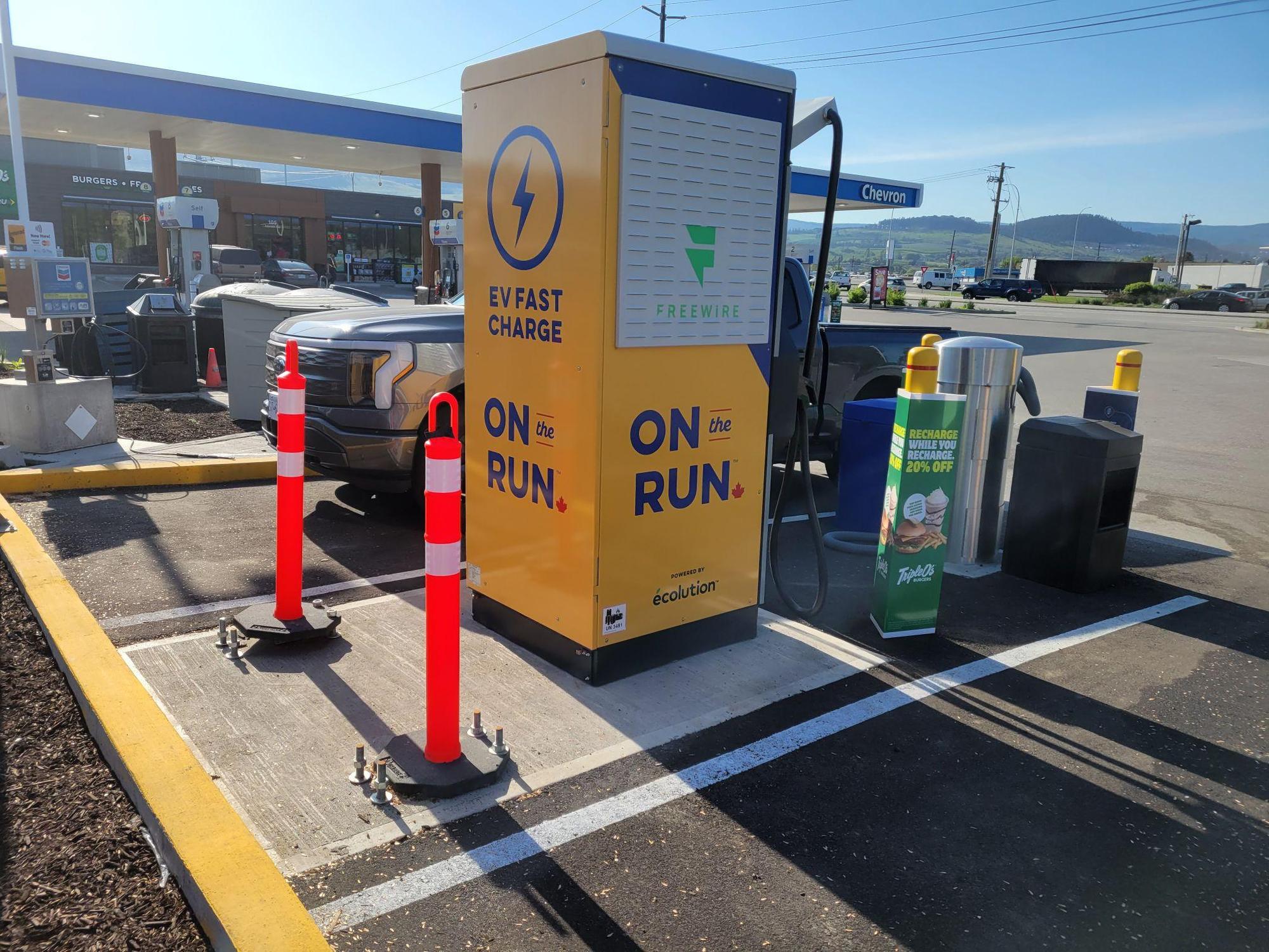 On the Run - Convenience Store | Kelowna, BC | EV Station