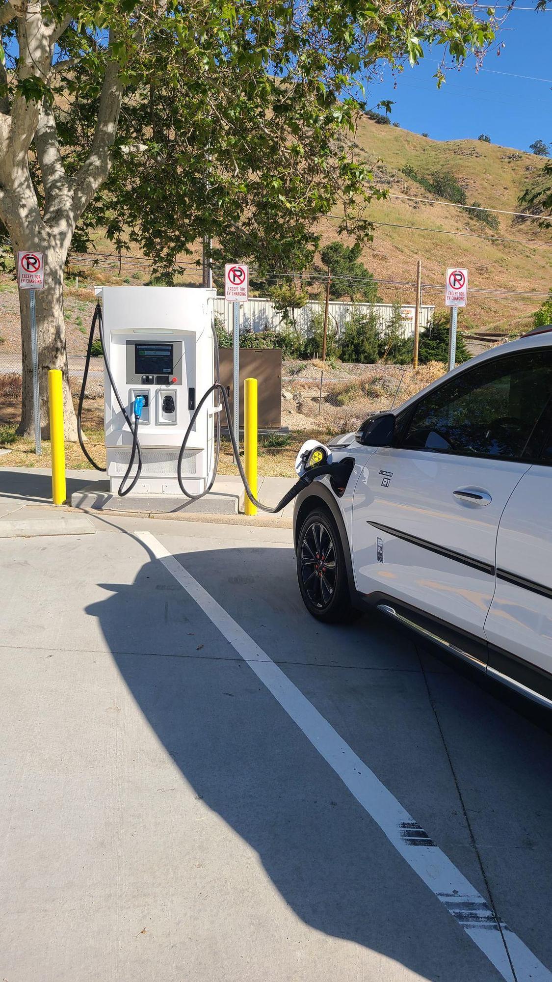 Tejon Pass Rest Area - Southbound | Lebec, CA | EV Station