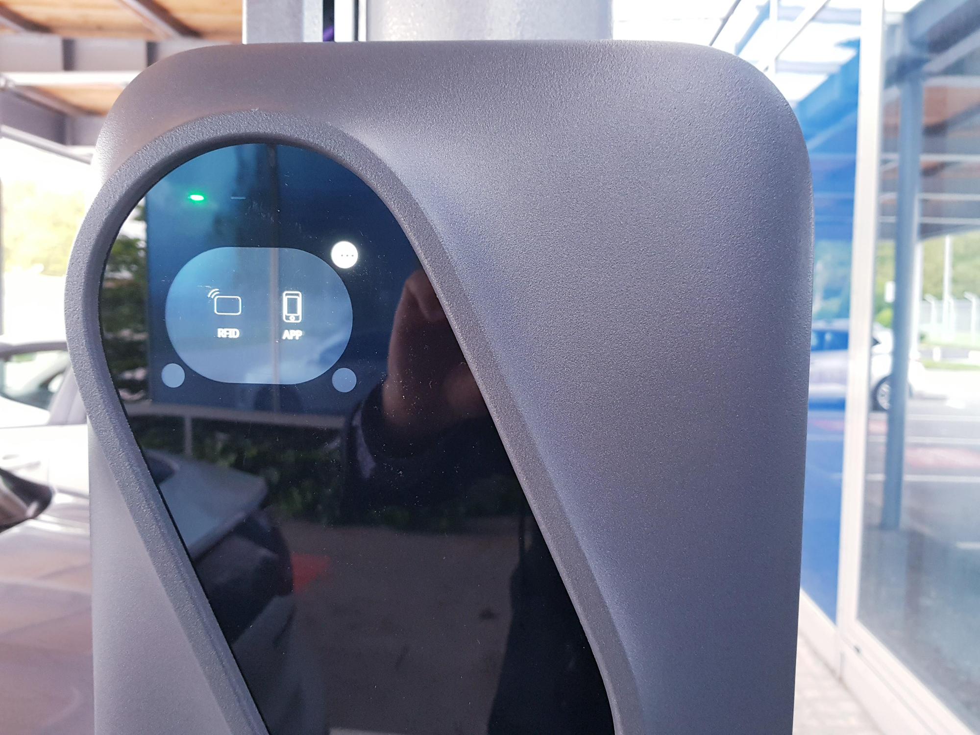 Zavarovalnica GENERALI d.d. | Ulica Eve Lovše 15, Maribor | EV Station