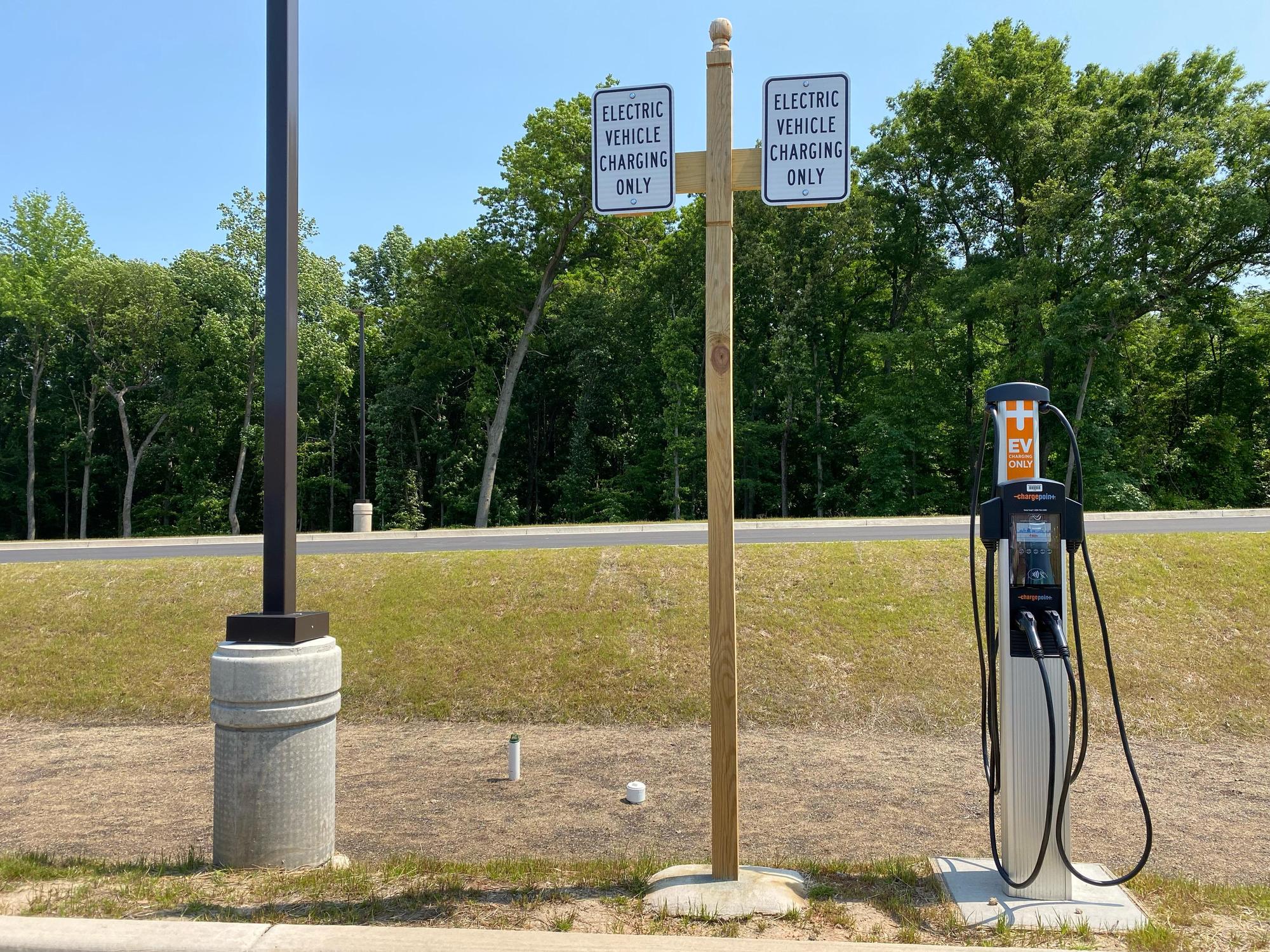 Howard County Fire and Rescue Station 12 | Elkridge, MD | EV Station