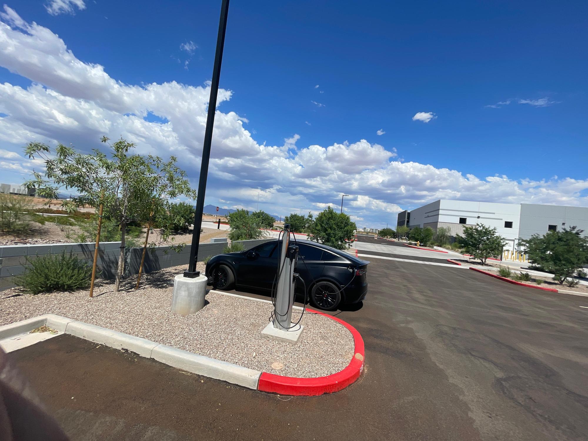 Starfire Building | Mesa, AZ | EV Station