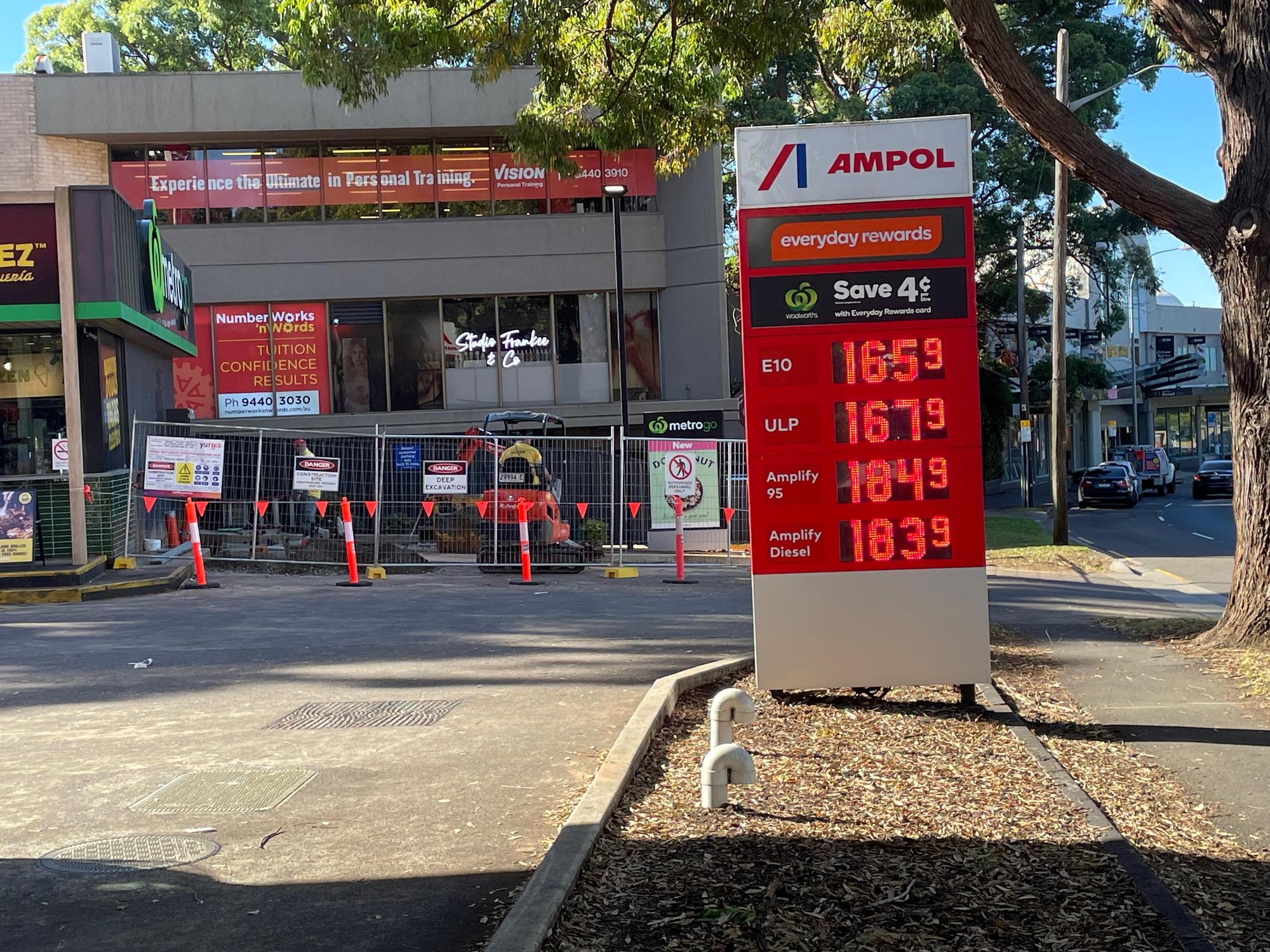 Ampol Foodary St Ives | St Ives, NSW | EV Station