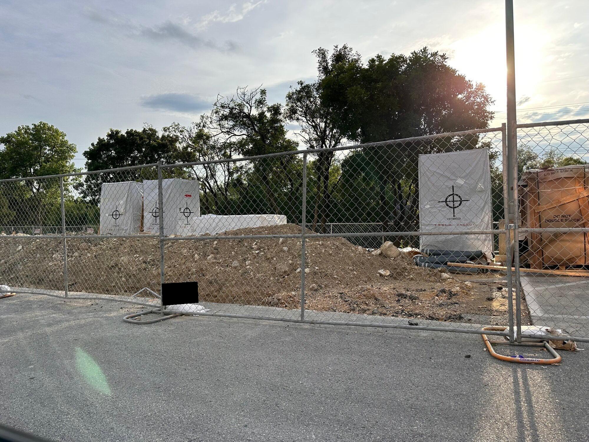 Alamo Quarry Market | San Antonio, TX | EV Station