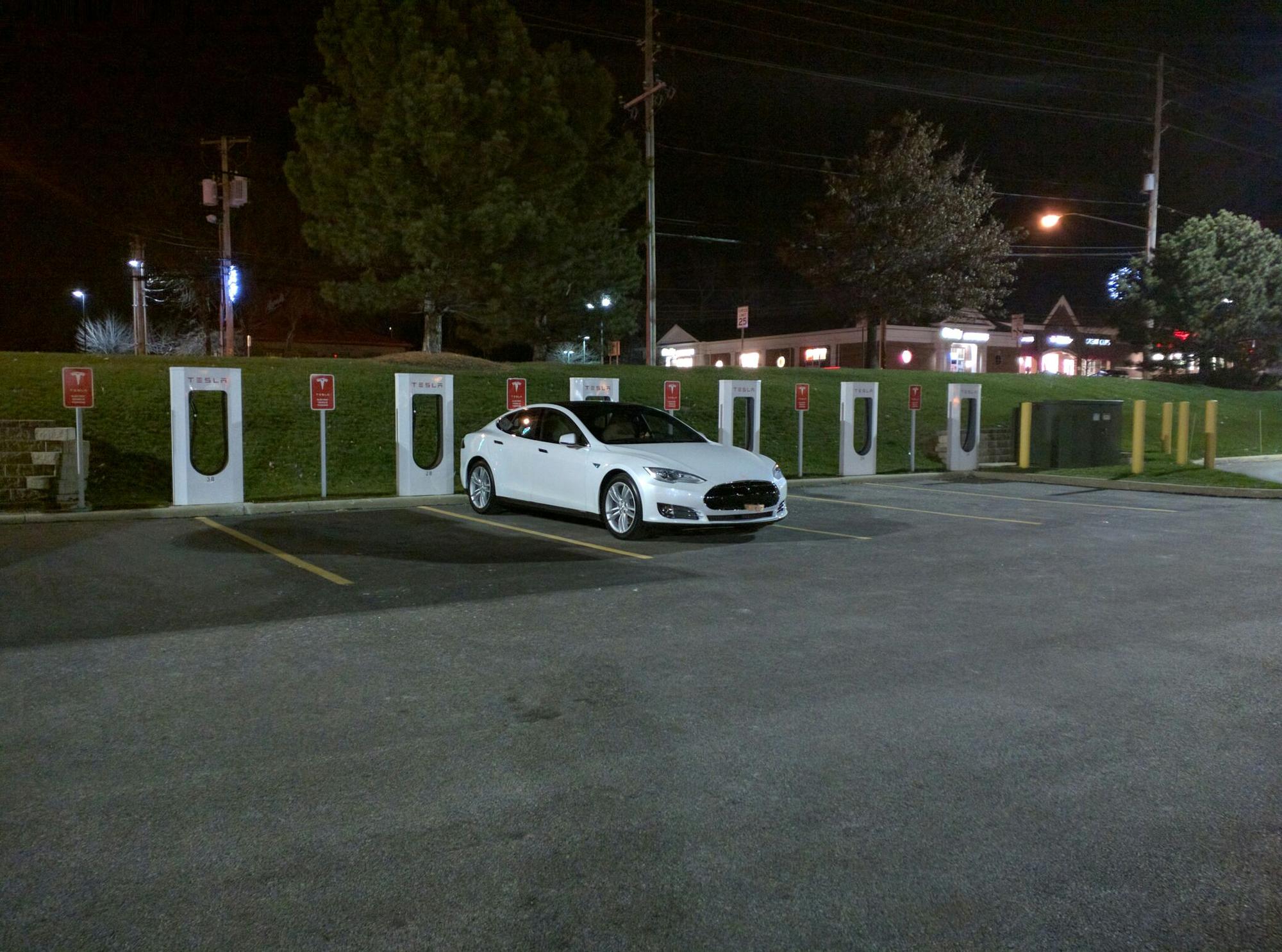 Macedonia Commons | Macedonia, OH | EV Station
