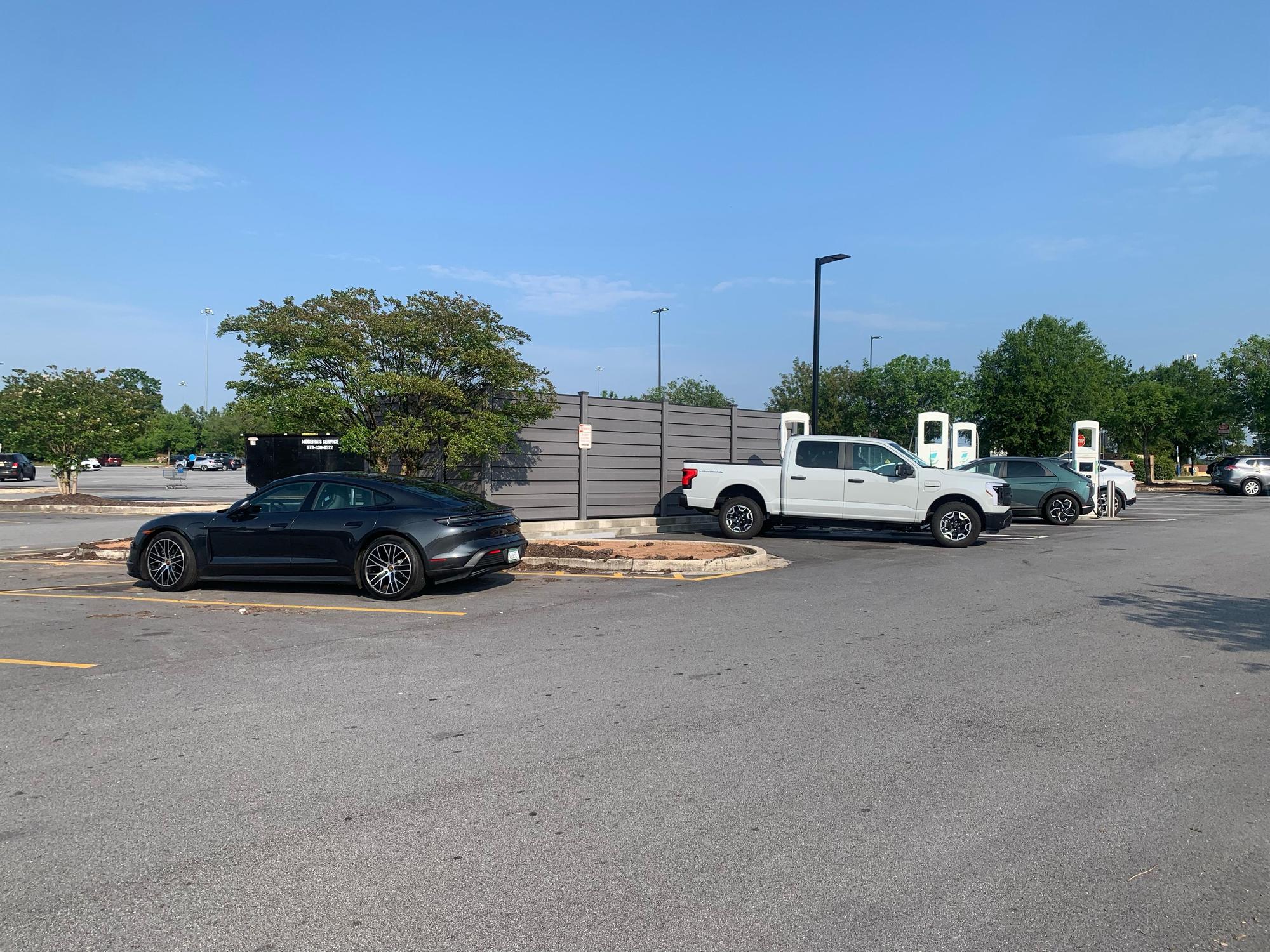 Walmart Supercenter | Stockbridge, GA | EV Station