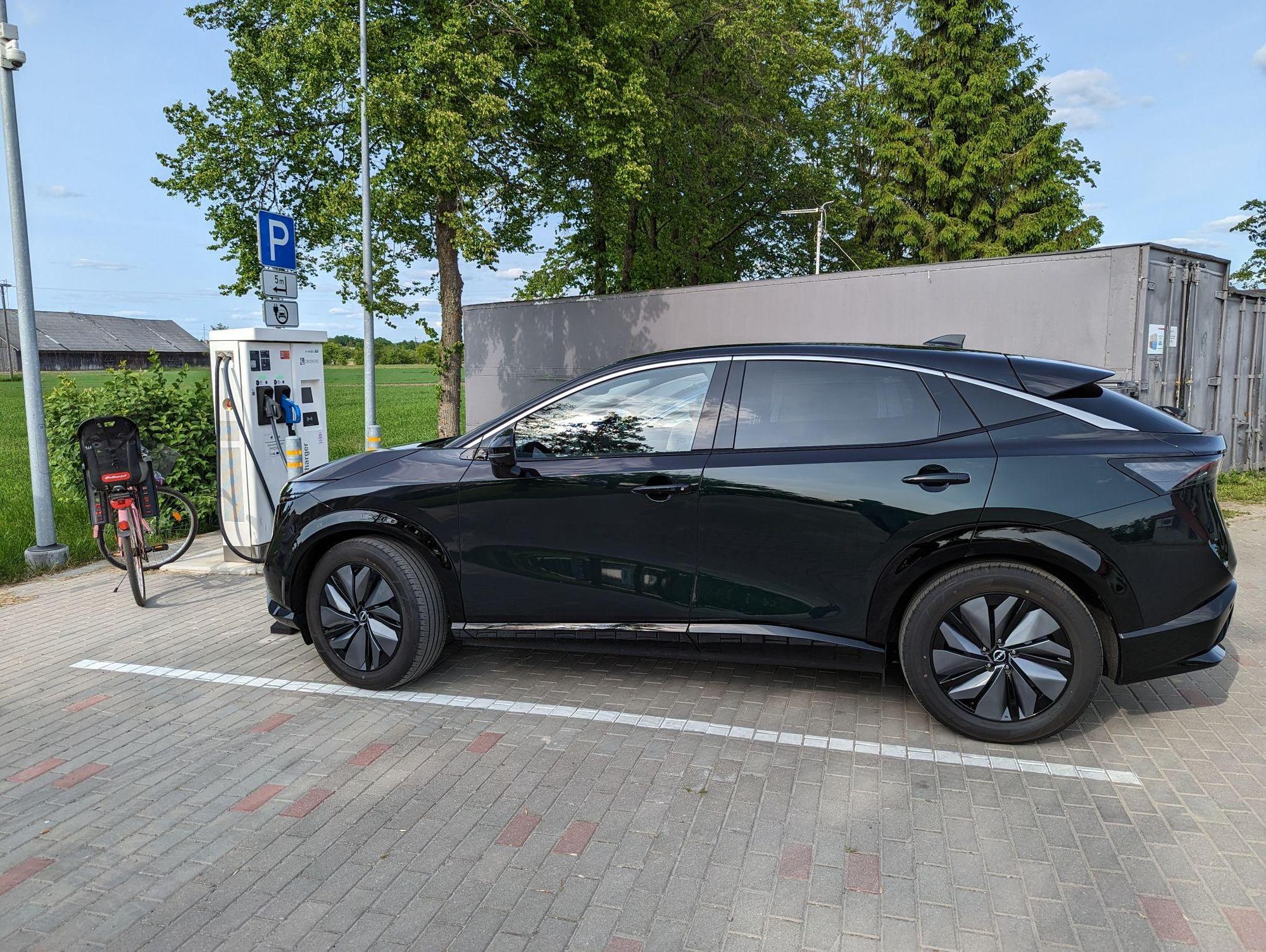 Ezere | e-mobi | Ezere, Saldus novads | EV Station