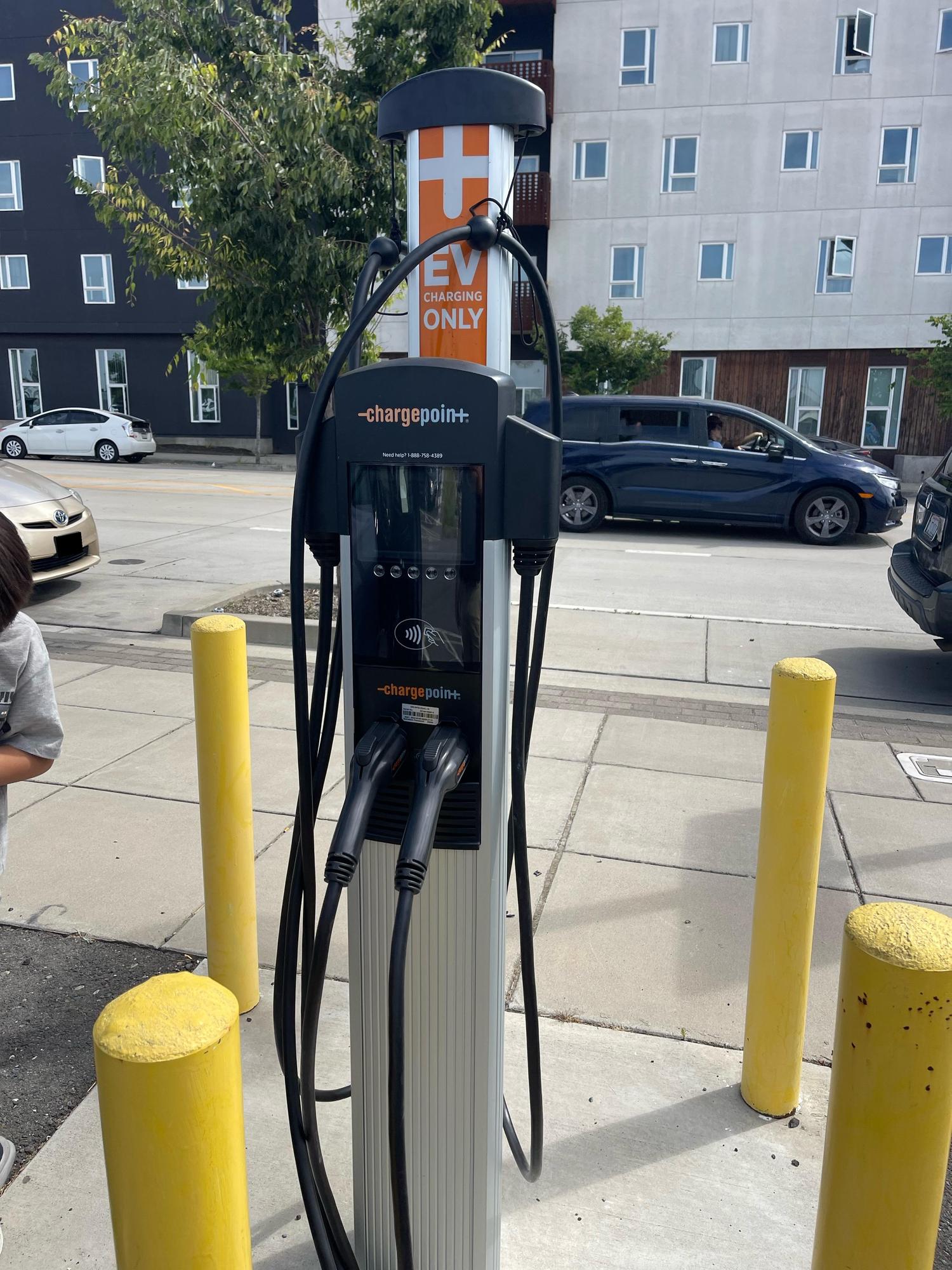 5th & Bridge Lot | West Sacramento, CA | EV Station