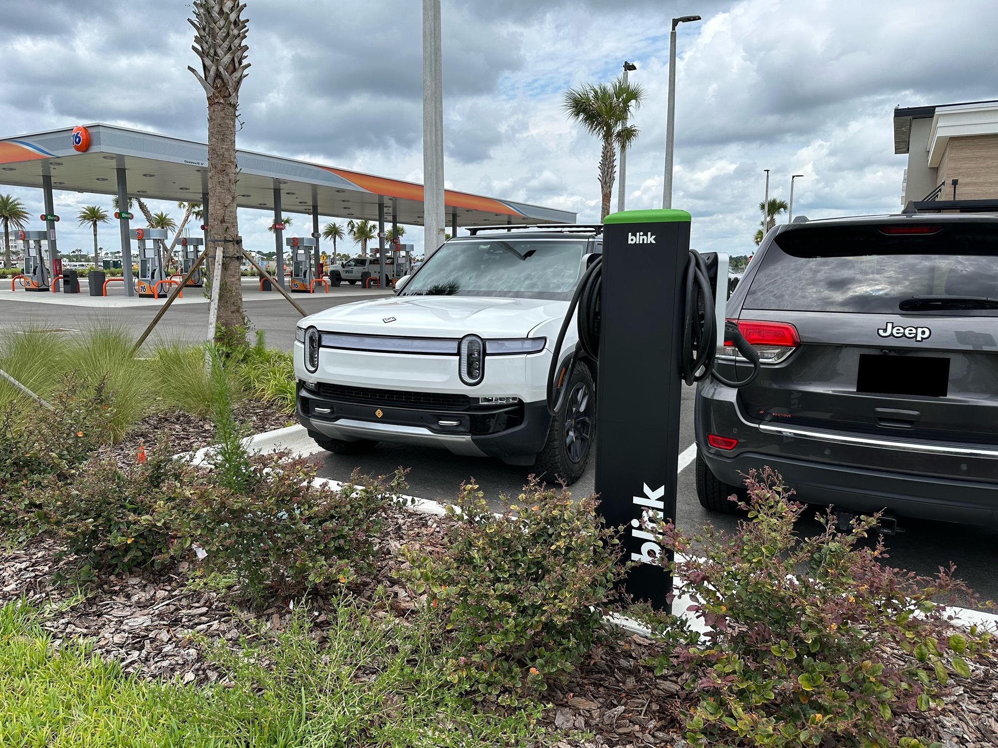 Daybreak Market & Fuel St Johns | St Johns, FL | EV Station
