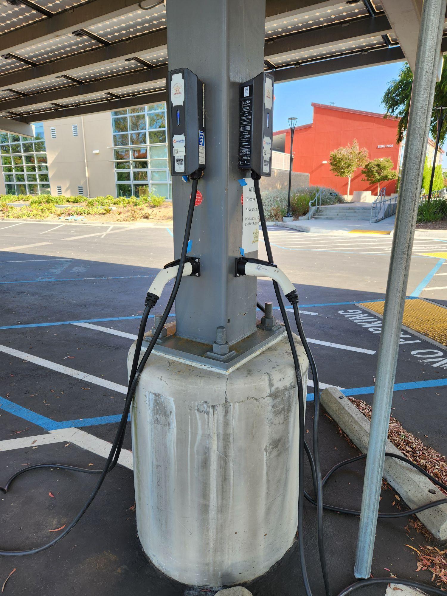Cupertino High School Solar Carport | Cupertino, CA | EV Station